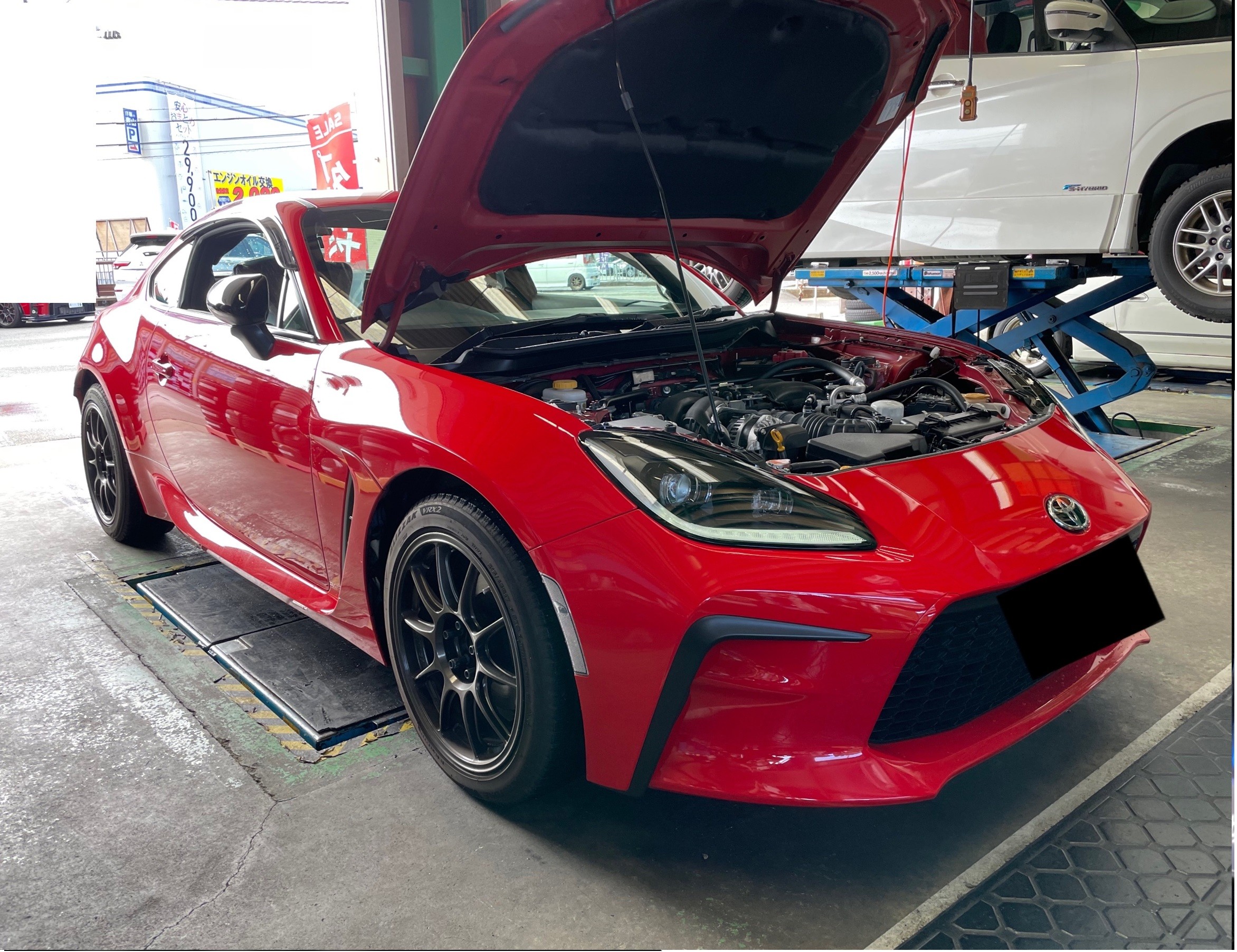 GR86 defiの追加メーターをカーボンの3連メーターパネルで装着してみました！ | 店舗おススメ情報 | タイヤ館 加古川中央（兵庫県）