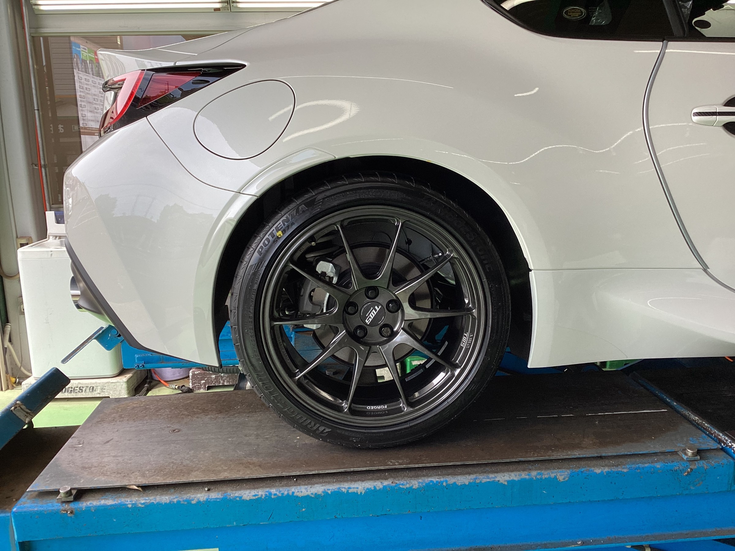 TOYOTA GR86(ZN8) X TWS RS317 RGM(レーシングガンメタ） | 店舗おススメ情報 | タイヤ館 成田（千葉県）