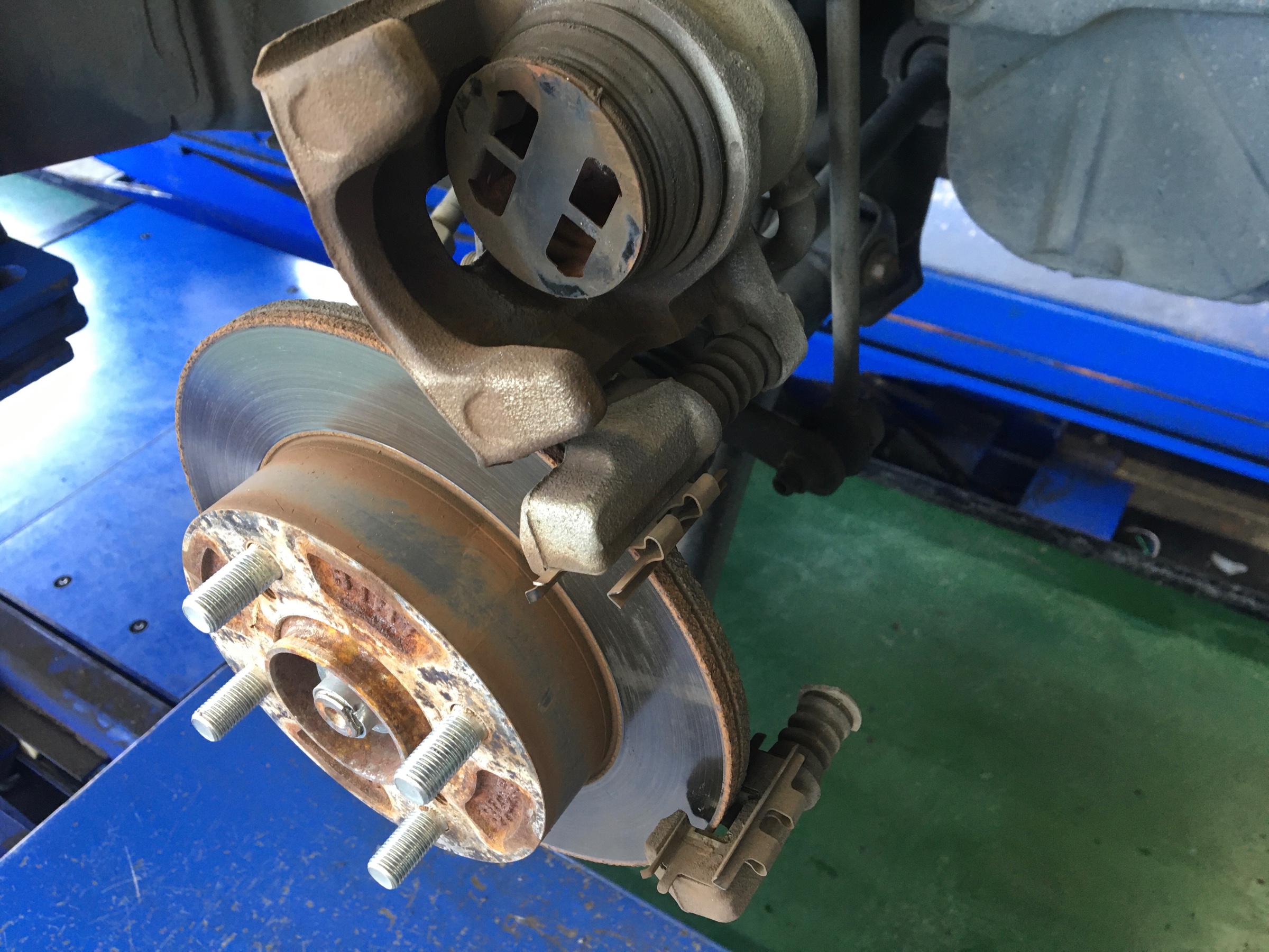 【スズキ・ハスラー・MR41S】 ブレーキパッド交換 | 店舗おススメ情報 | タイヤ館 うしく上柏田（茨城県）