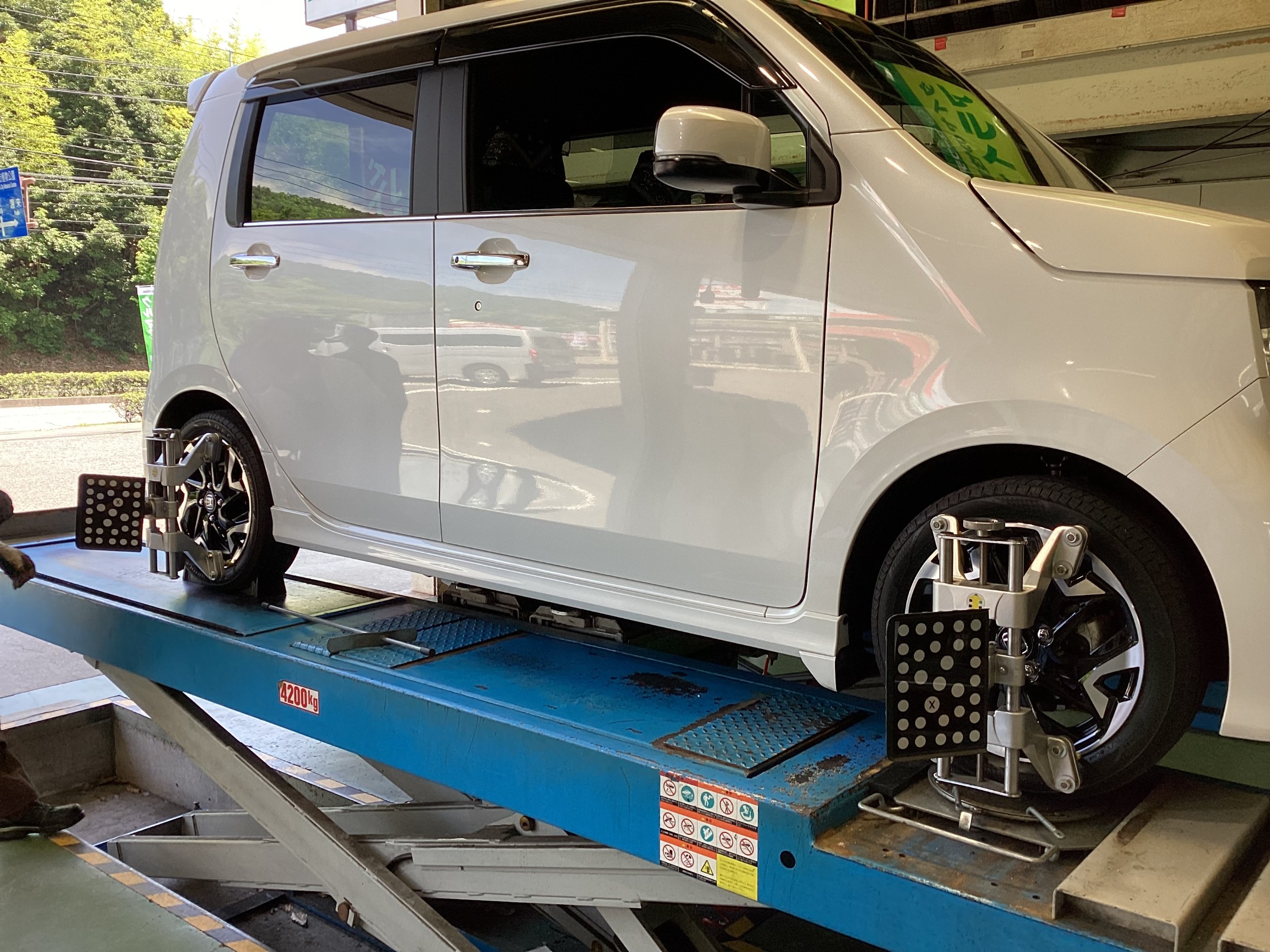 ホンダ JH3型 N-WGN アライメント調整 | 店舗おススメ情報 | タイヤ館 五日市（広島県）