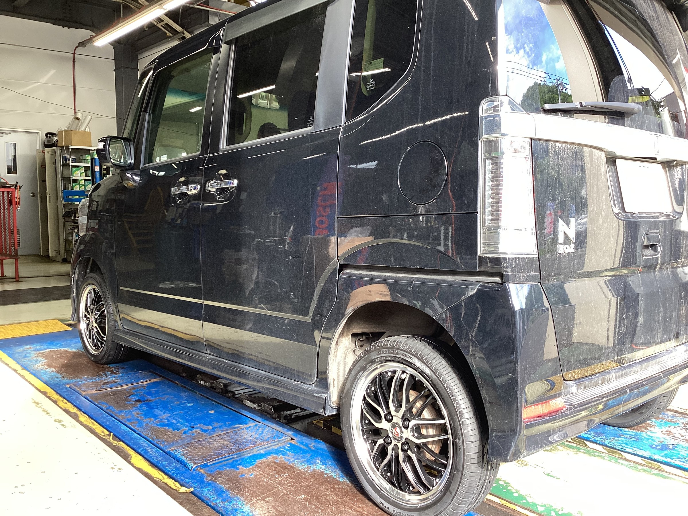 【N-BOX】DAYTON DT30 + STEINER LMX | 店舗おススメ情報 | タイヤ館 山鼻（北海道）