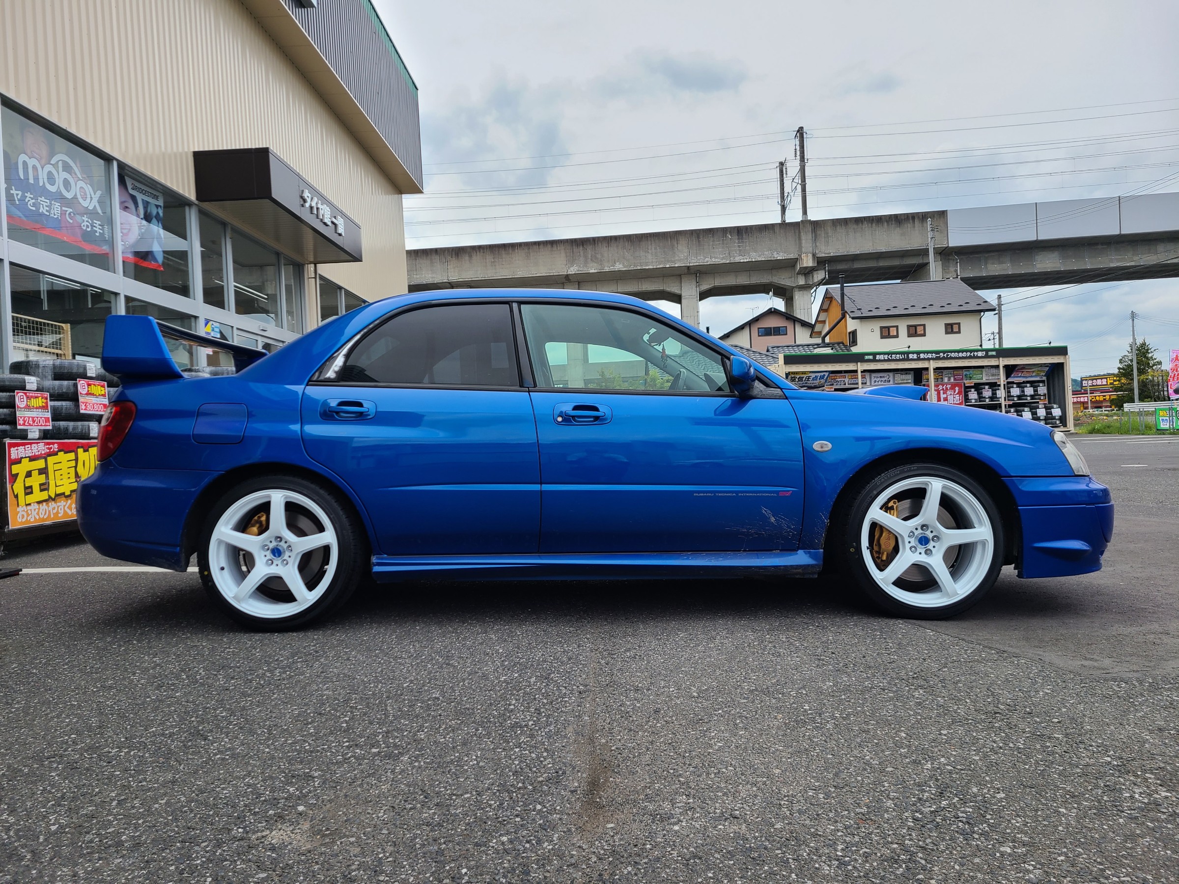 『WRX STI』に『WORK EMOTION T5R』装着！ | 店舗おススメ情報 | タイヤ館 一関（岩手県）