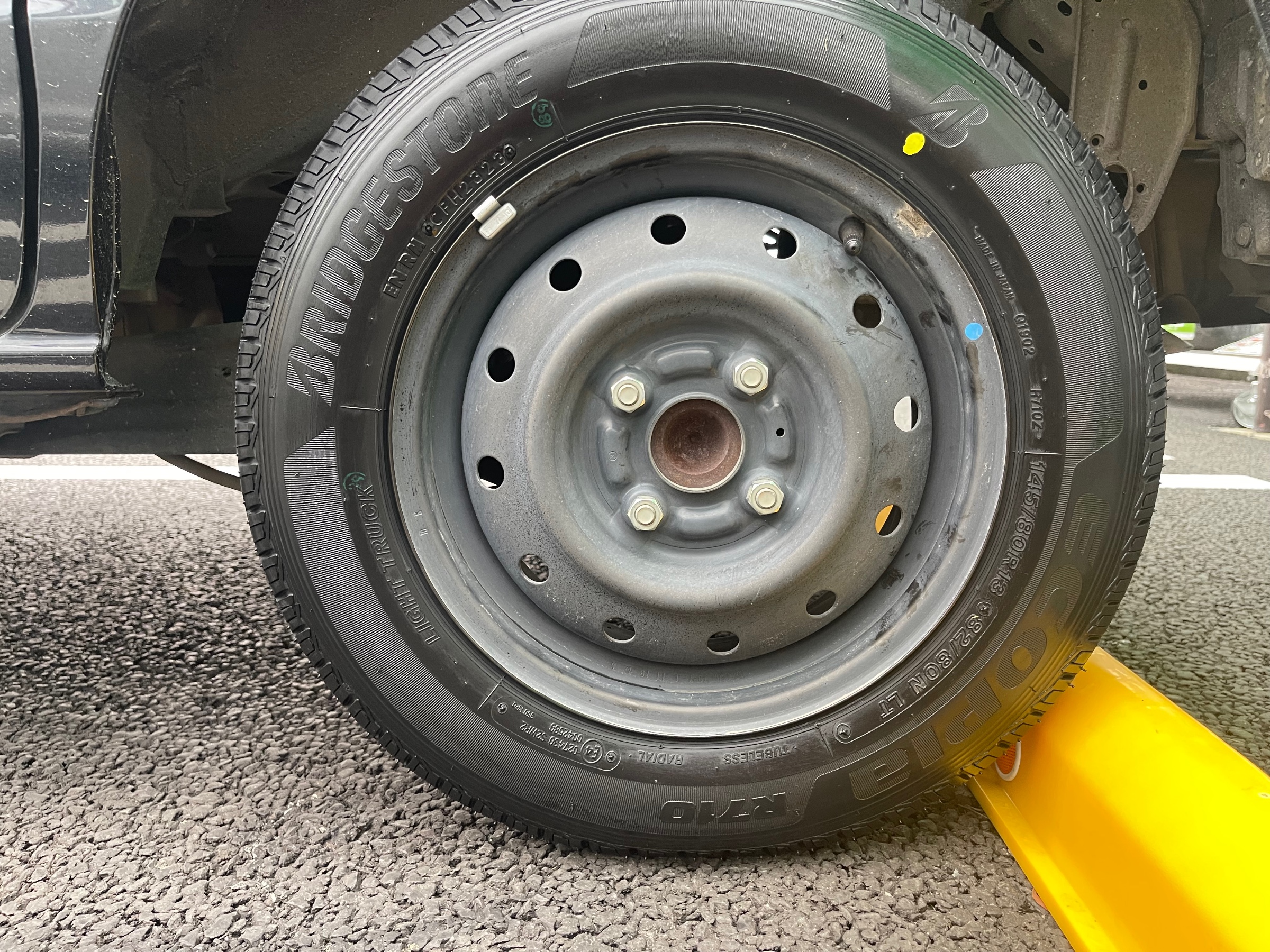 【SUZUKI・エブリイ・DA17V】タイヤ交換 | 店舗おススメ情報 | タイヤ館 土浦北インター（茨城県）