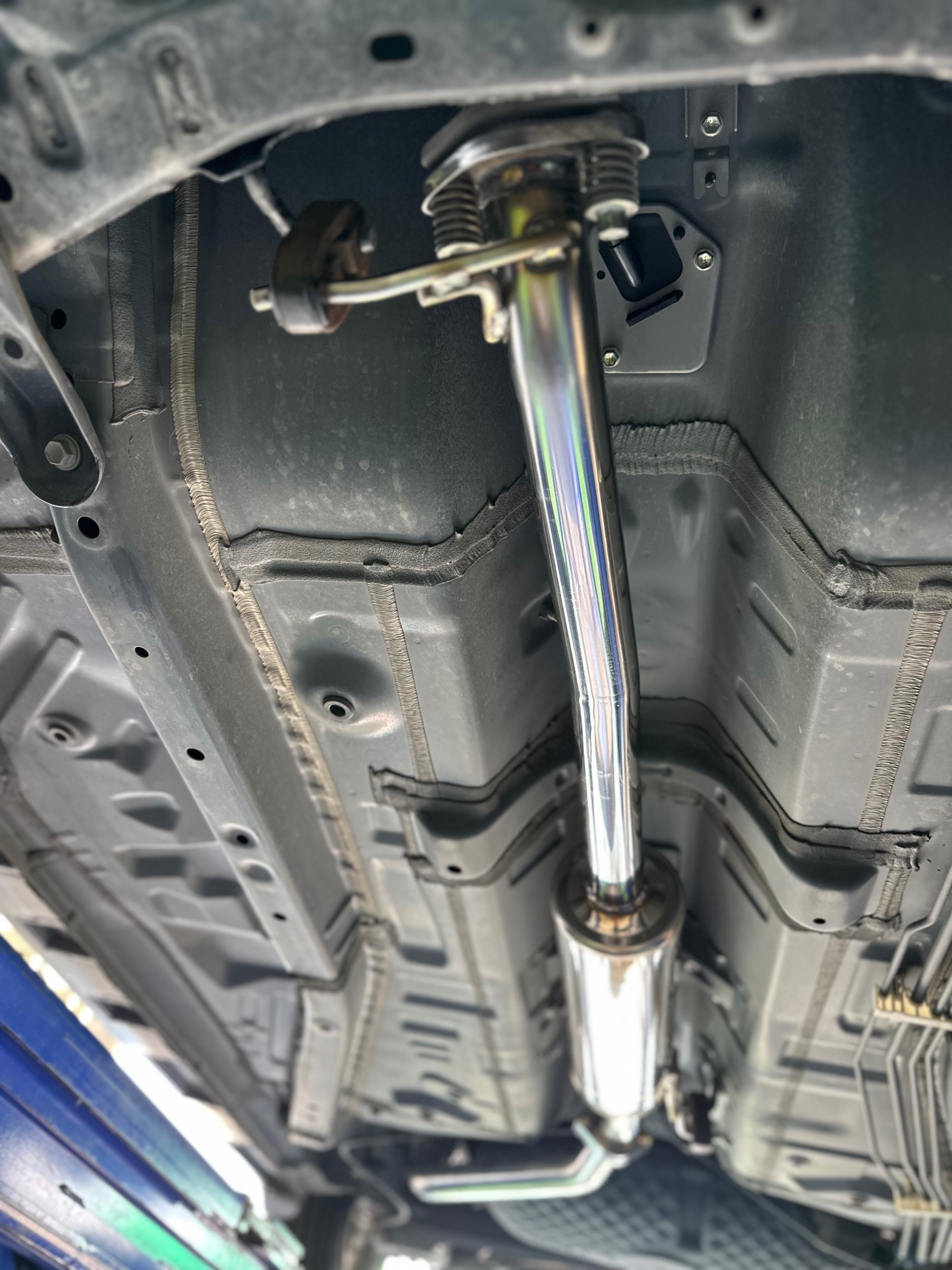 【DAIHATSU・TANTO CUSTOM RS・LA650S】マフラー（ROSSO MODELLO DUALIST EX）取付け | 店舗おススメ情報 | タイヤ館 土浦北インター