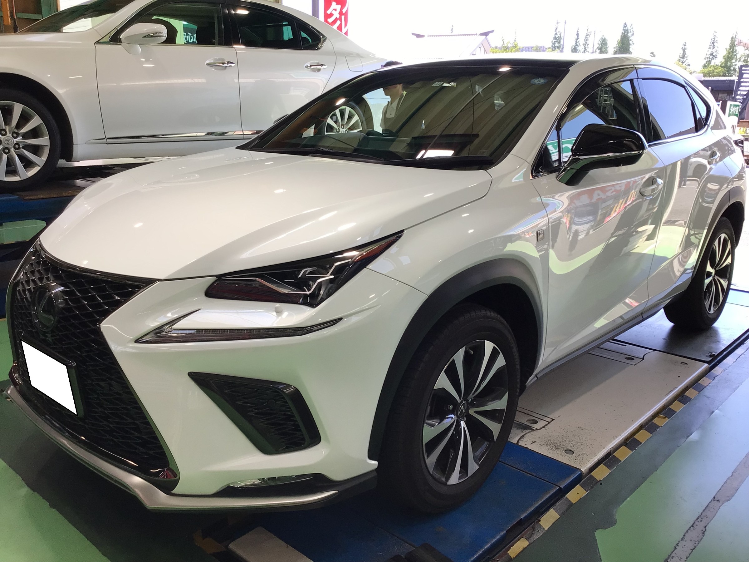 この週末はお買い得なセール＆イベント開催！「LEXUS NX」に【アレンザ LX100 225/60R18】を交換！ | 店舗おススメ情報 ...