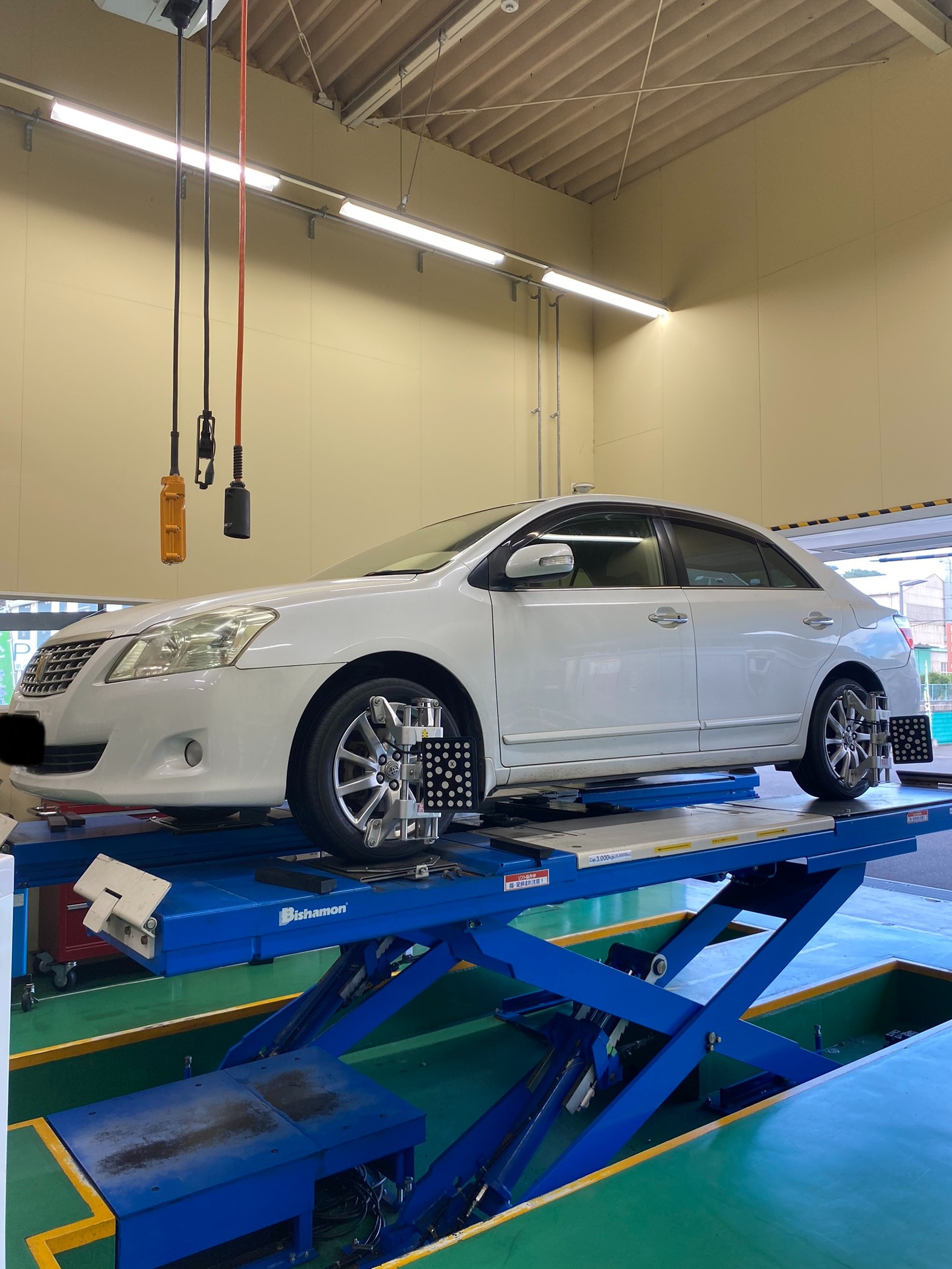 【プレミオ】タイヤ交換とアライメント調整作業。 | 店舗おススメ情報 | タイヤ館 笠岡（岡山県） | タイヤからはじまる、トータルカー ...