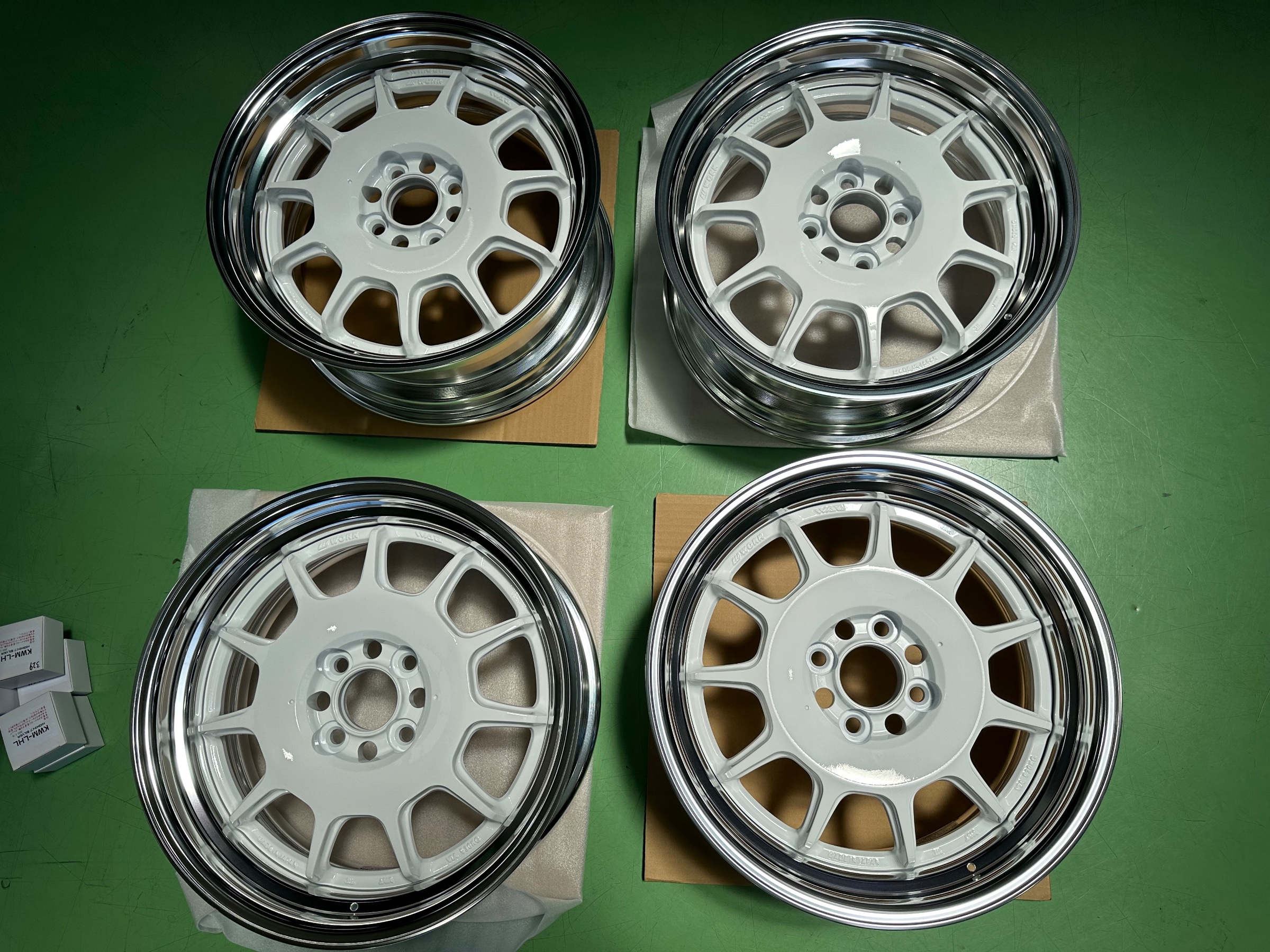 ニッサンノートにWORK EMOTION RS11 ホワイトカラー 16インチ取り付け～♪ | 店舗おススメ情報 | タイヤ館 堺北（大阪府）