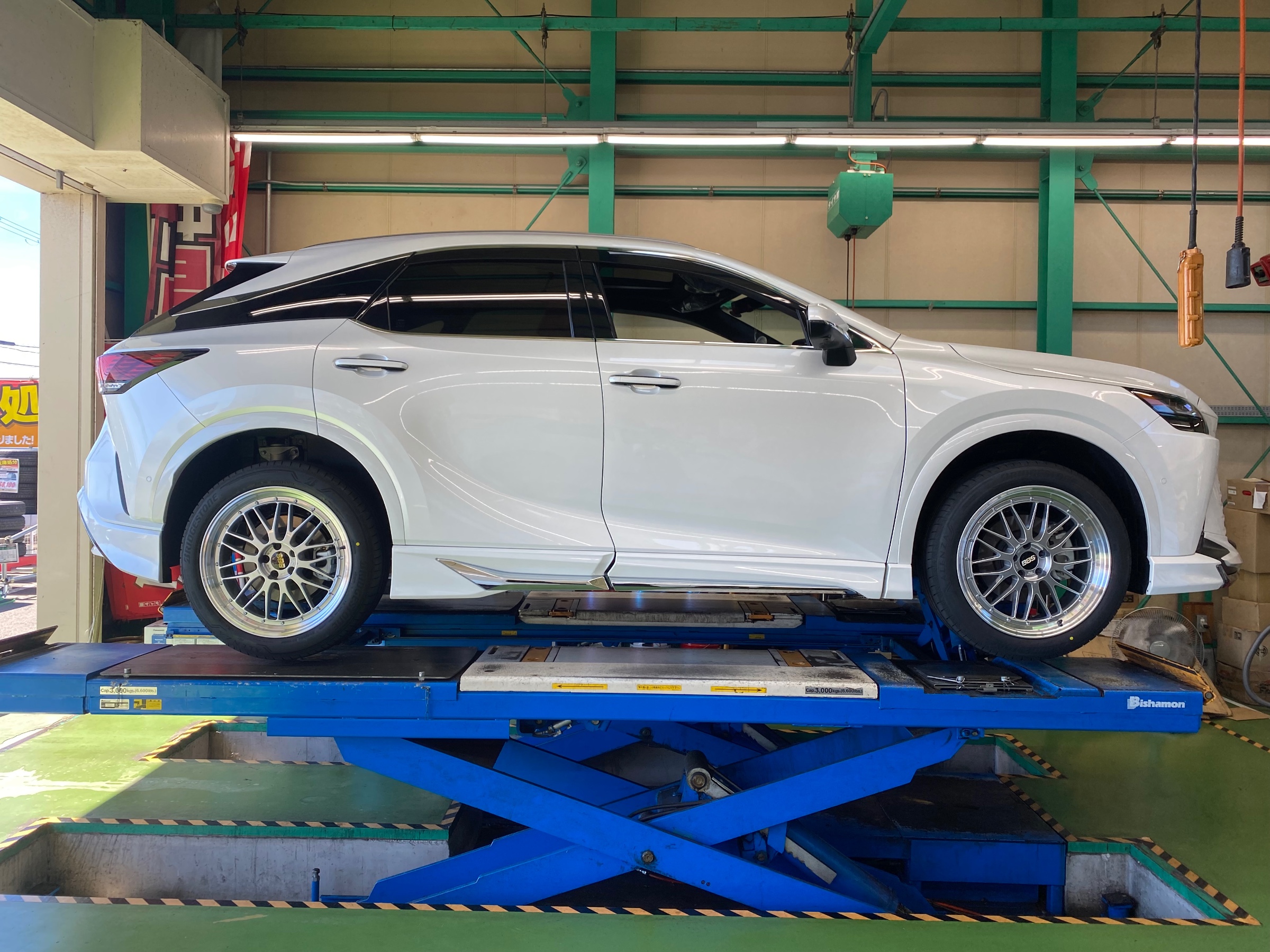 RX350『BBS LM21インチ』取り付け！ | 店舗おススメ情報 | タイヤ館 土山（兵庫県）
