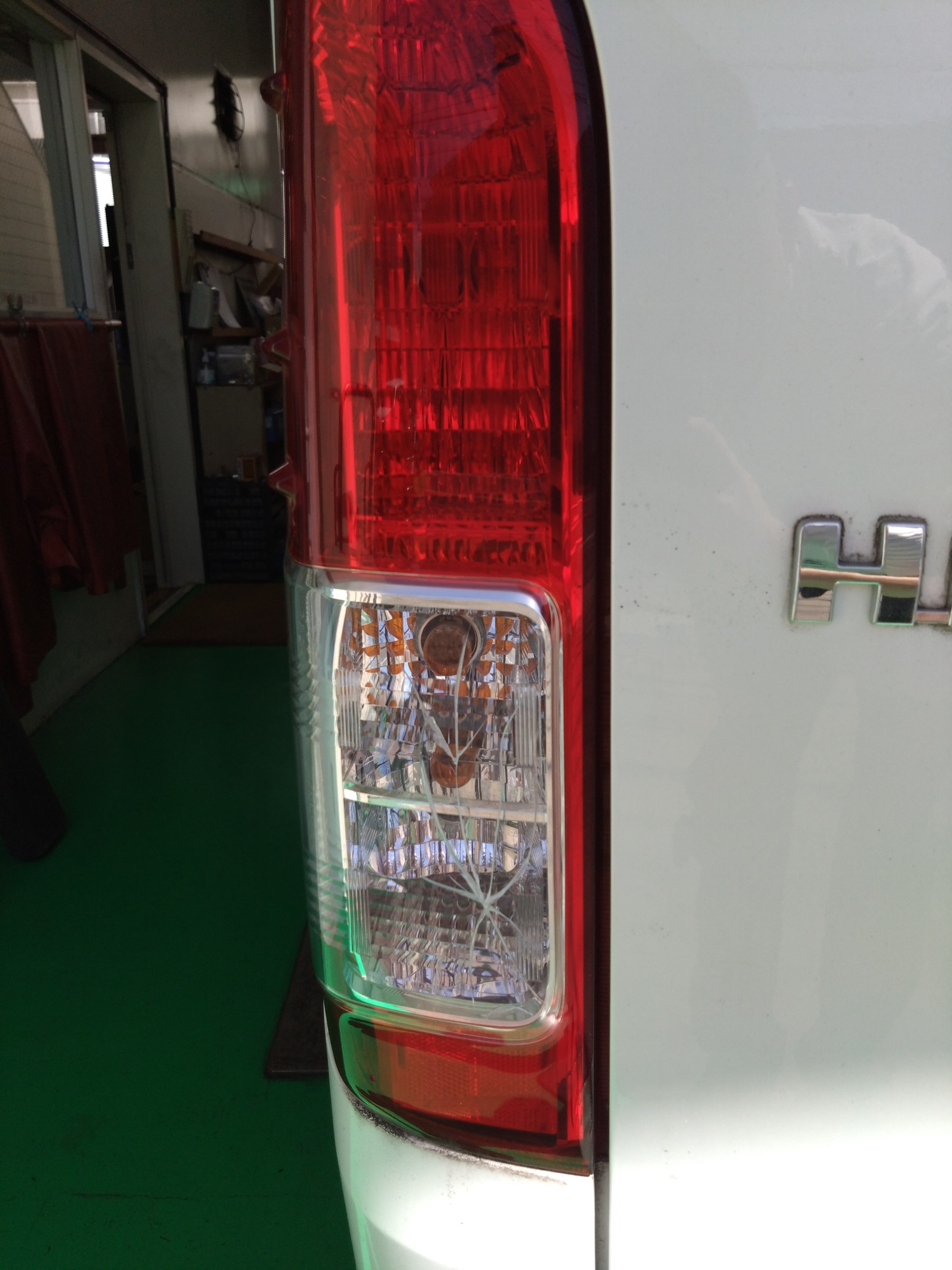 トヨタ ハイエース(KDH201V) 車検整備 | 店舗おススメ情報 | タイヤ館 瀬谷（神奈川県）