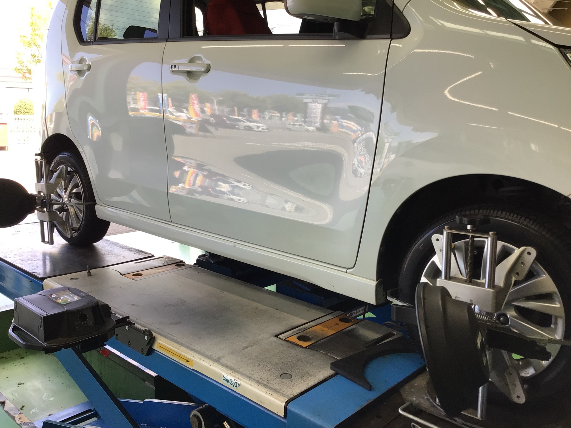 タイヤ交換 ＆ アライメント調整 ワゴンR(MH34) | 店舗おススメ情報 | タイヤ館 岩出