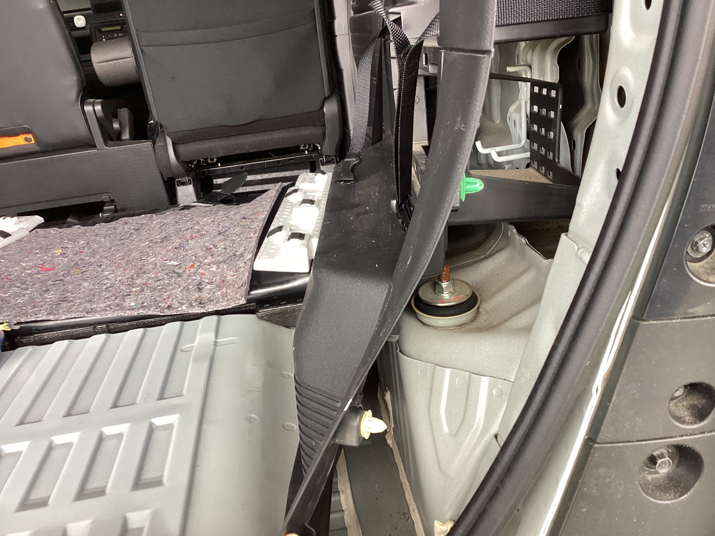 ◇HONDA N-VAN 車高調取付◇ | 店舗おススメ情報 | タイヤ館 六 ◇HONDA N-VAN 車高調取付◇ | 店舗おススメ情報 | タイヤ館 六