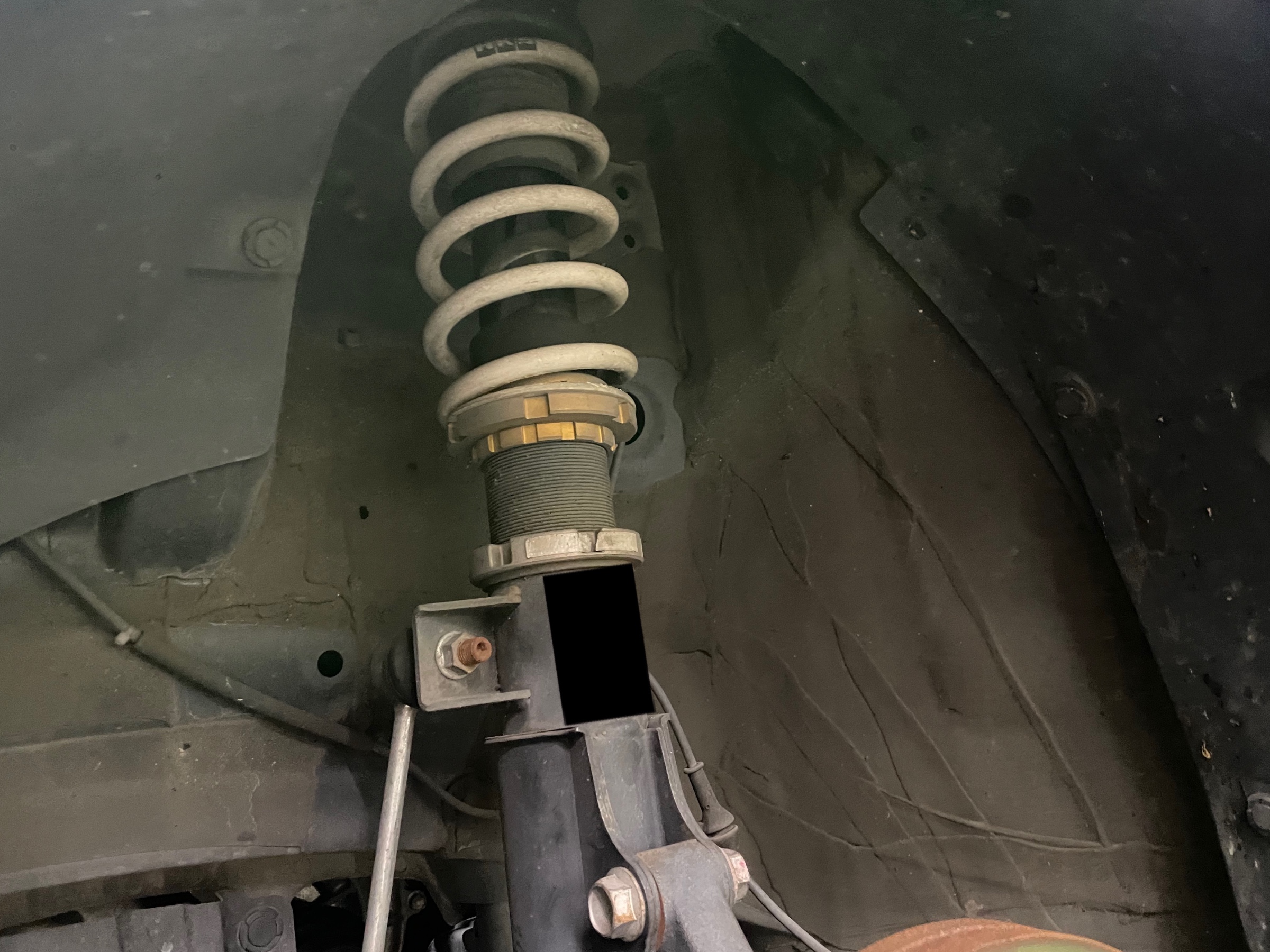 ZC33S スイフトスポーツ 車高調から車高調KW V3装着！ | 店舗おススメ情報 | タイヤ館 姫路南（兵庫県）