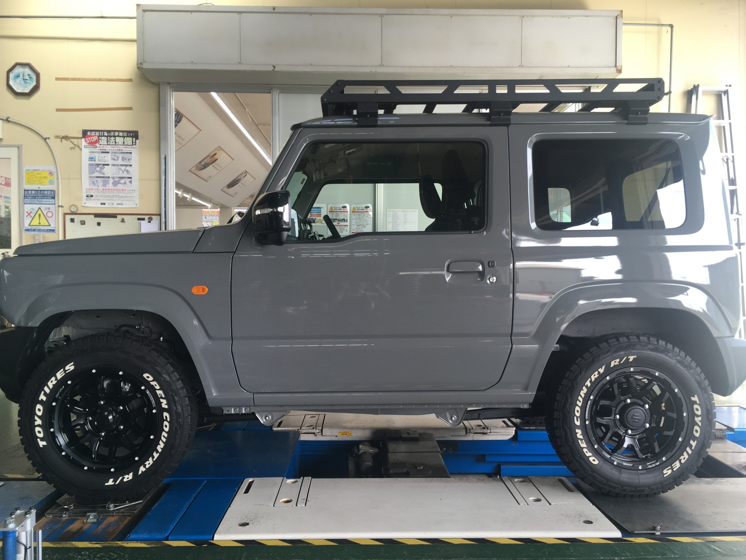 【スズキ：ジムニーJB64/アルミホイール交換】大人気のジムニーお任せください！！ | 店舗おススメ情報 | タイヤ館 しばた（新潟県）