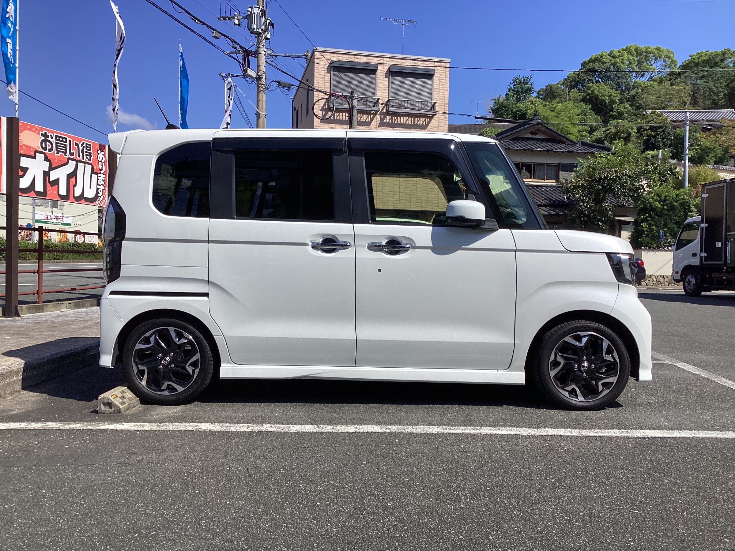 ホンダ【N-BOXカスタム】（JF3） ローダウン | 店舗おススメ情報 | タイヤ館 松崎