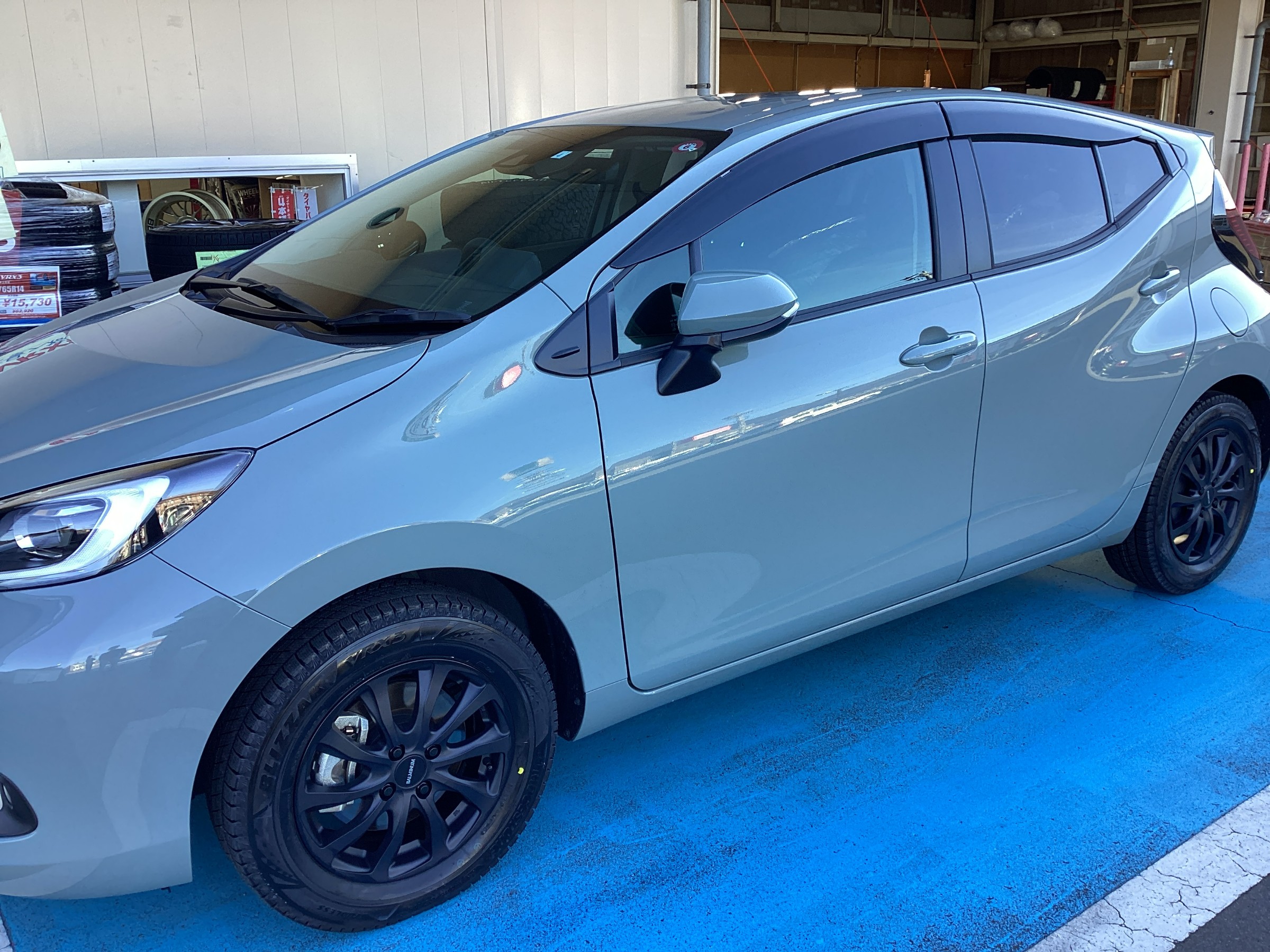 VRX3+バルミナTR10 装着！！ | 店舗おススメ情報 | タイヤ館 イエス・ワン（長野県）