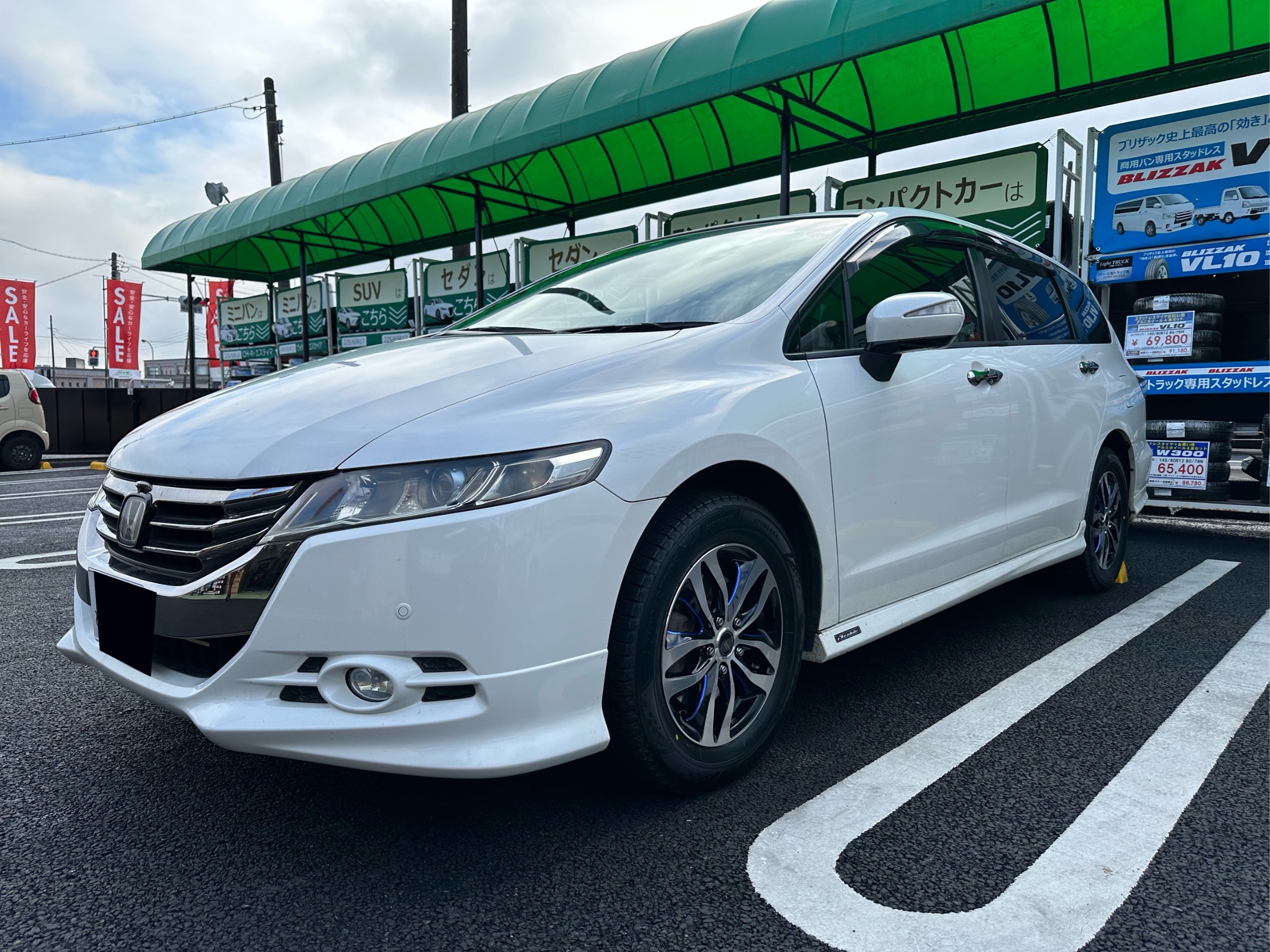 【ホンダ・オデッセイ・RB4】スタッドレスホイールセット取付 | 店舗おススメ情報 | タイヤ館 土浦北インター