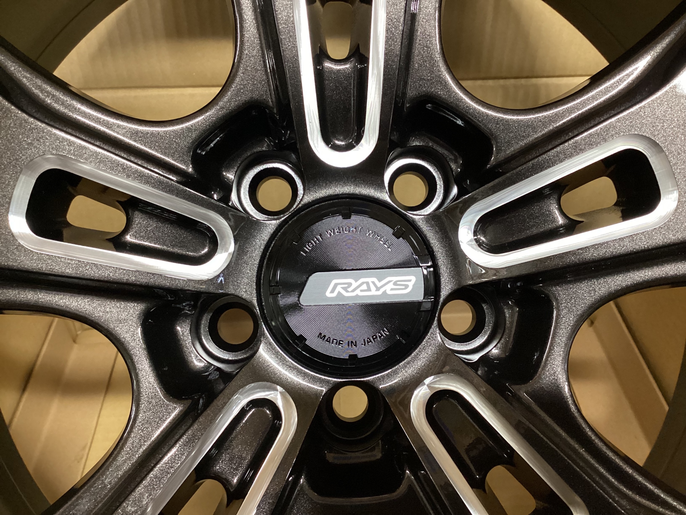 【1台分在庫アリ】RAYS gramLIGHTS 57FXZ （19X8.0） for GR86・86・BRZ・カローラスポーツ | 店舗おススメ情報 | タイヤ館 梅坪（愛知県）