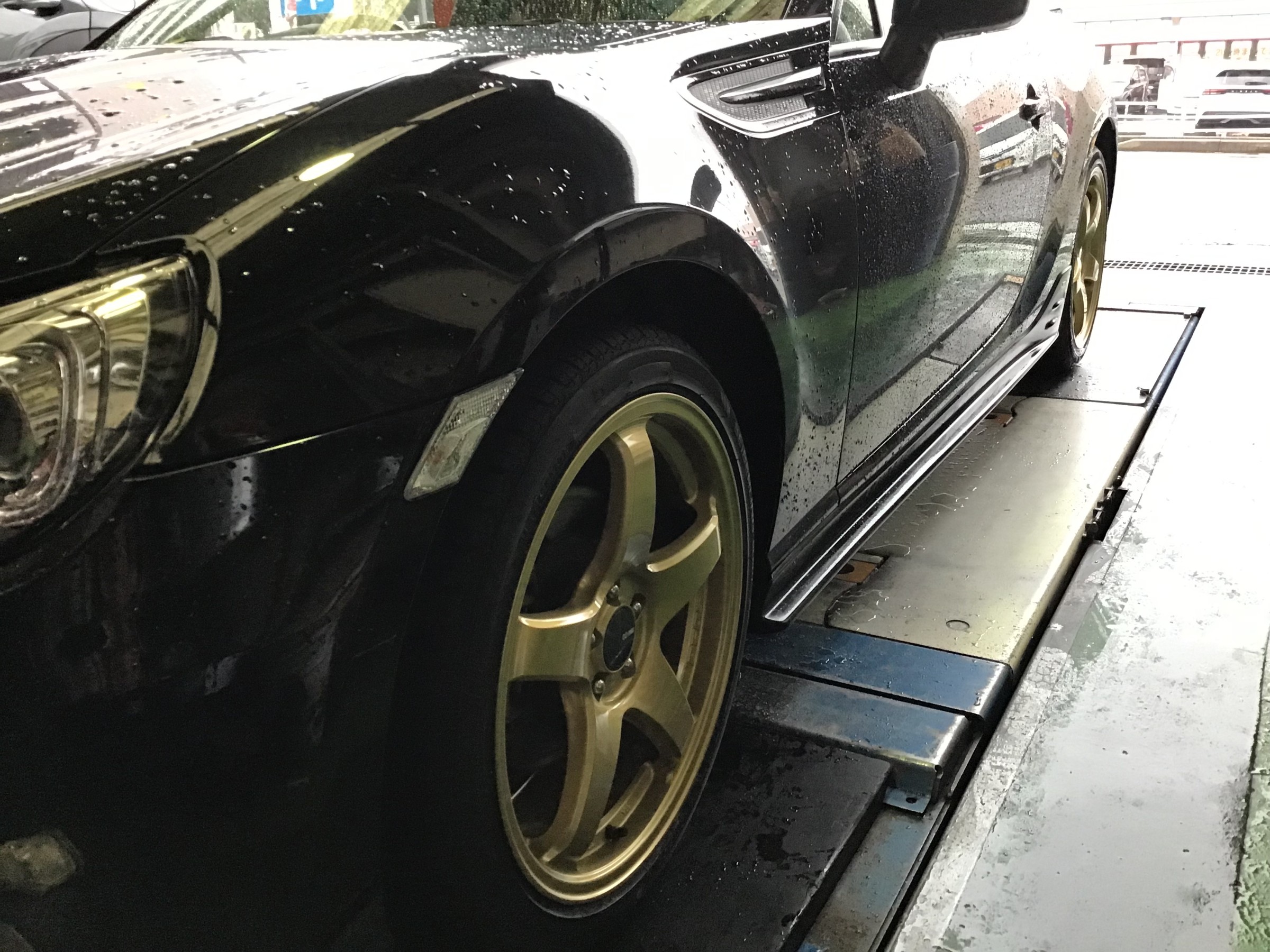 【スバル・BRZ】エンケイ PF05 18インチとセイバーリングでセットです☆ | 店舗おススメ情報 | タイヤ館 ｸﾞﾘｰﾝﾛｰﾄﾞ（愛知県）