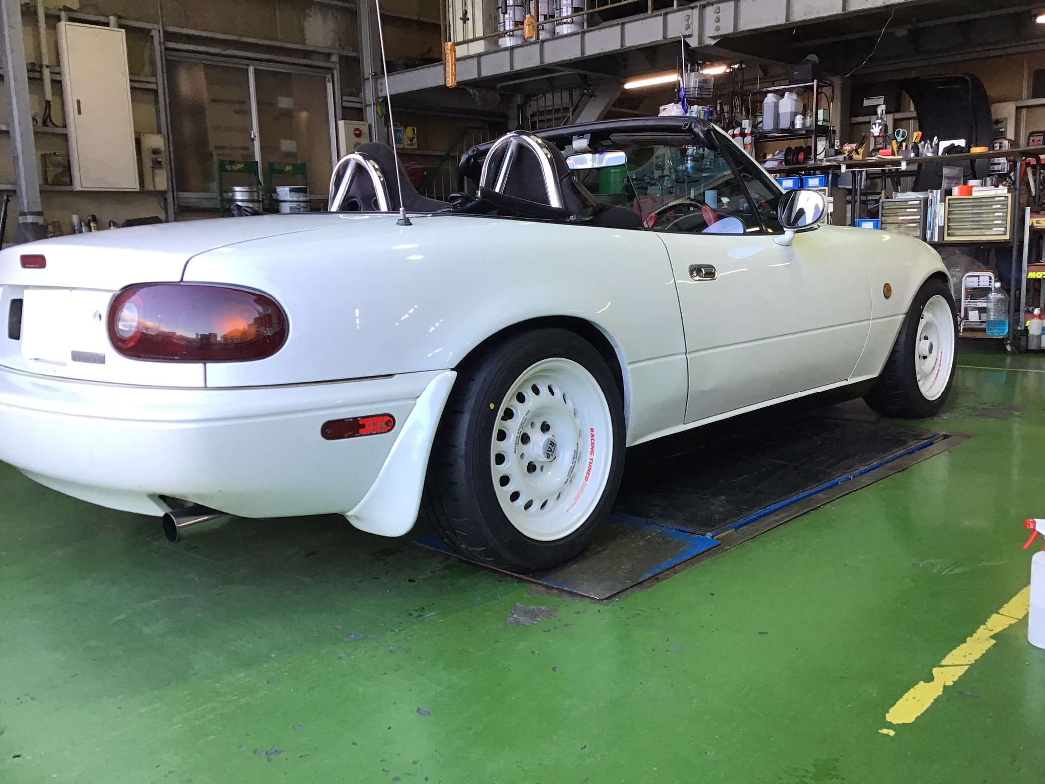 【POTENZA SUPER R・A・P evo】マツダ・ロードスターへPOTENZA RE-71RSとセットで装着です☆ | 店舗おススメ ...