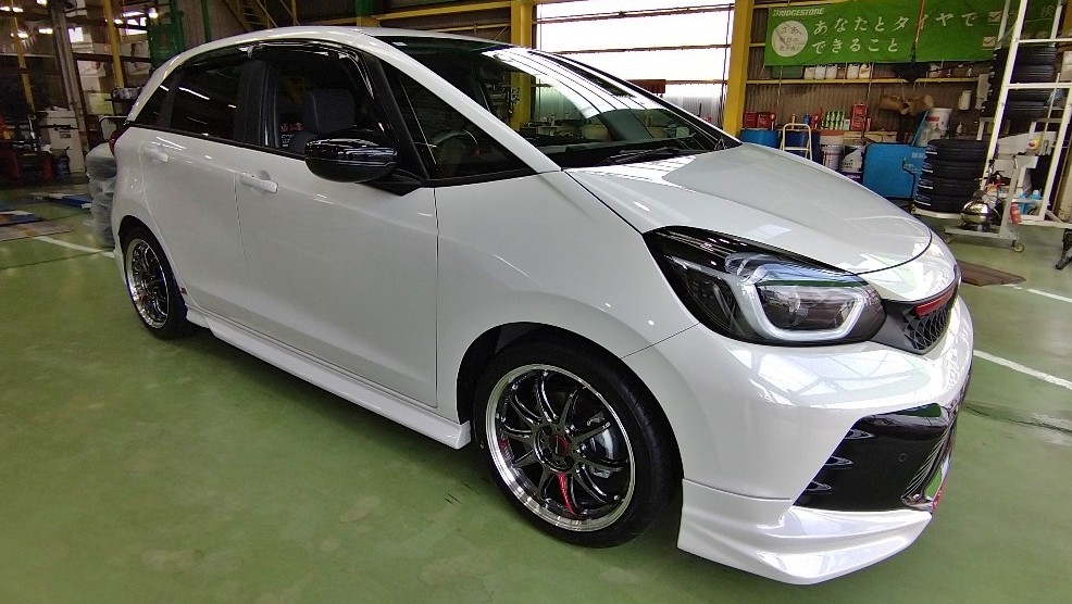 【FIT RS】ワークエモーションZR10 取付けしました(^^♪ | 店舗おススメ情報 | タイヤ館 たわらもと（奈良県）