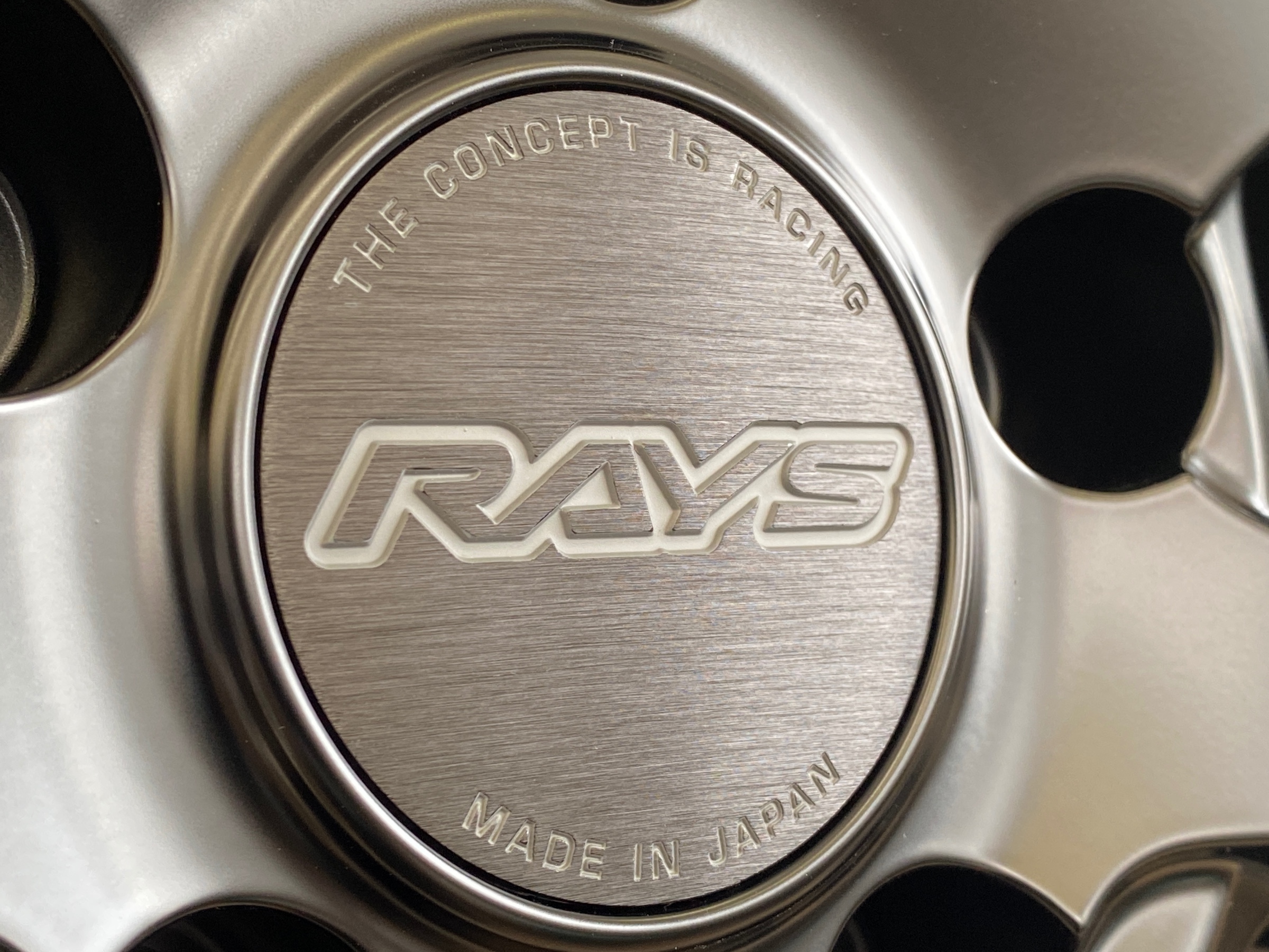 RAYS HOMURA 2X7FT SPORT EDITION 60プリウス用 展示販売中！ | 店舗おススメ情報 | タイヤ館 中山（宮城県）