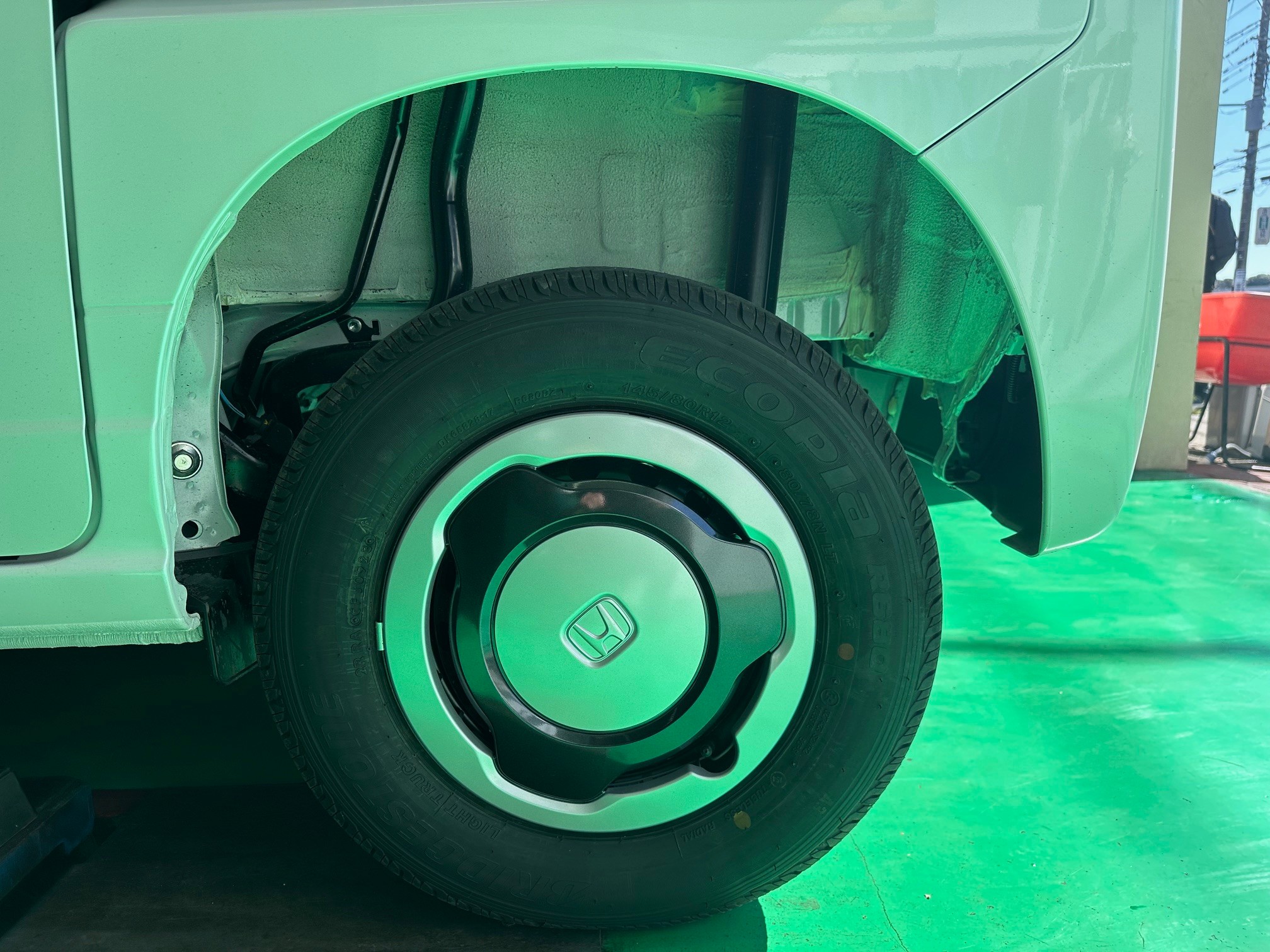 ホンダ N-VAN RSRダウンスプリング Ti2000 取付 | 店舗おススメ情報 | タイヤ館 瀬谷（神奈川県）