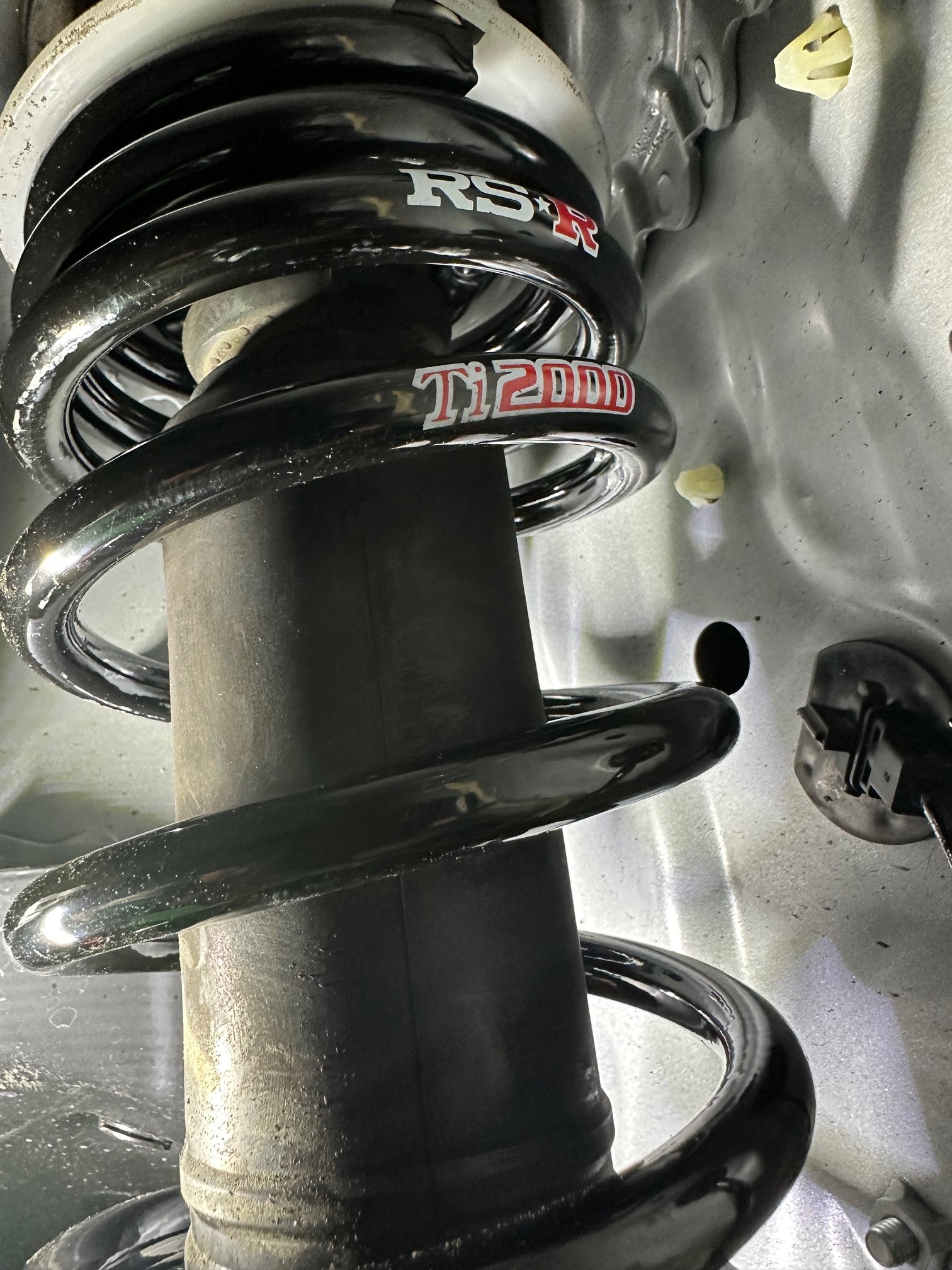 ホンダ N-VAN RSRダウンスプリング Ti2000 取付 | 店舗おススメ情報 | タイヤ館 瀬谷（神奈川県）