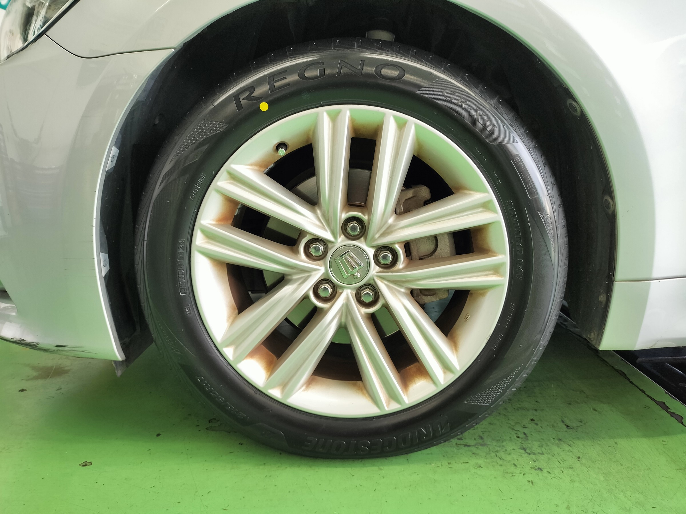 【トヨタ クラウンアスリート（GRS210）】タイヤ交換を行いました。 | 店舗おススメ情報 | タイヤ館 土浦北インター（茨城県）