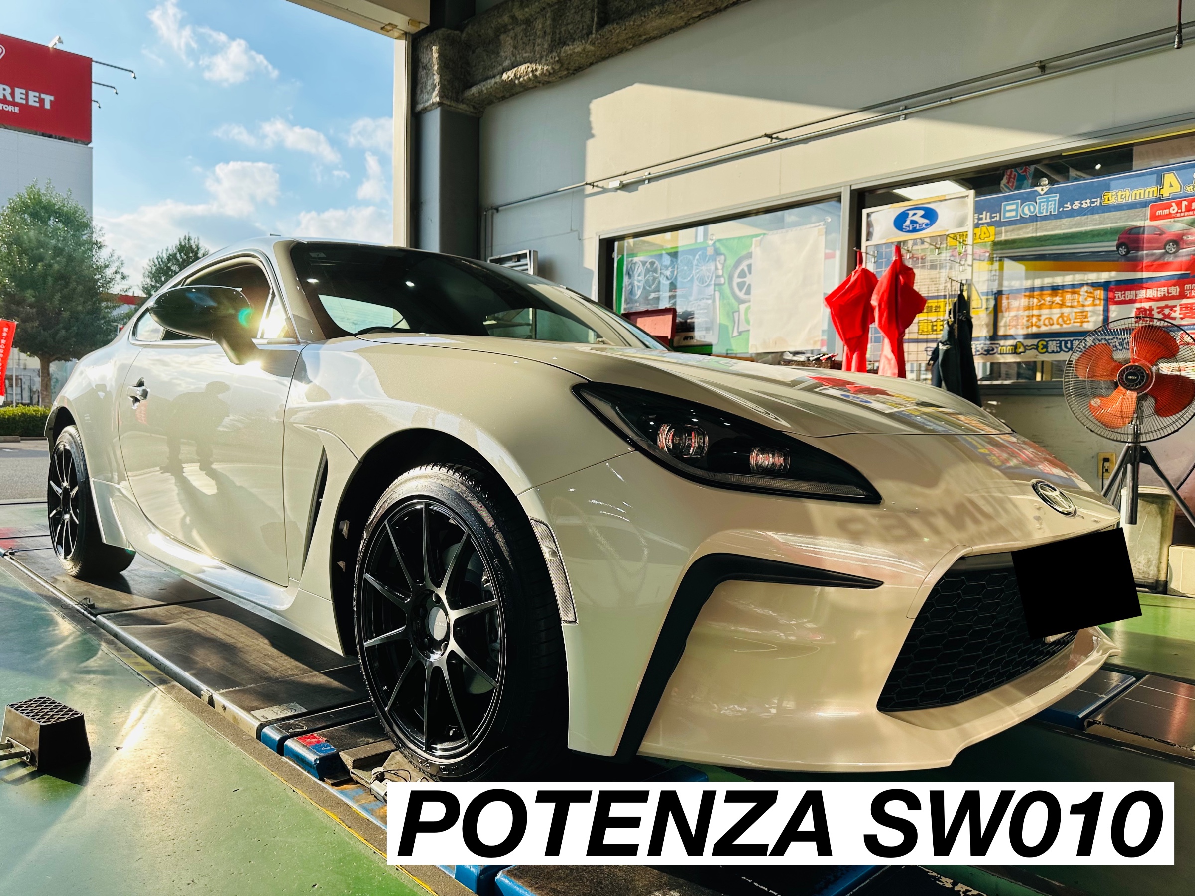 GR86 新品ホイール取付 | 店舗おススメ情報 | タイヤ館 真岡（栃木県） | タイヤからはじまる、トータルカーメンテナンス タイヤ館グループ