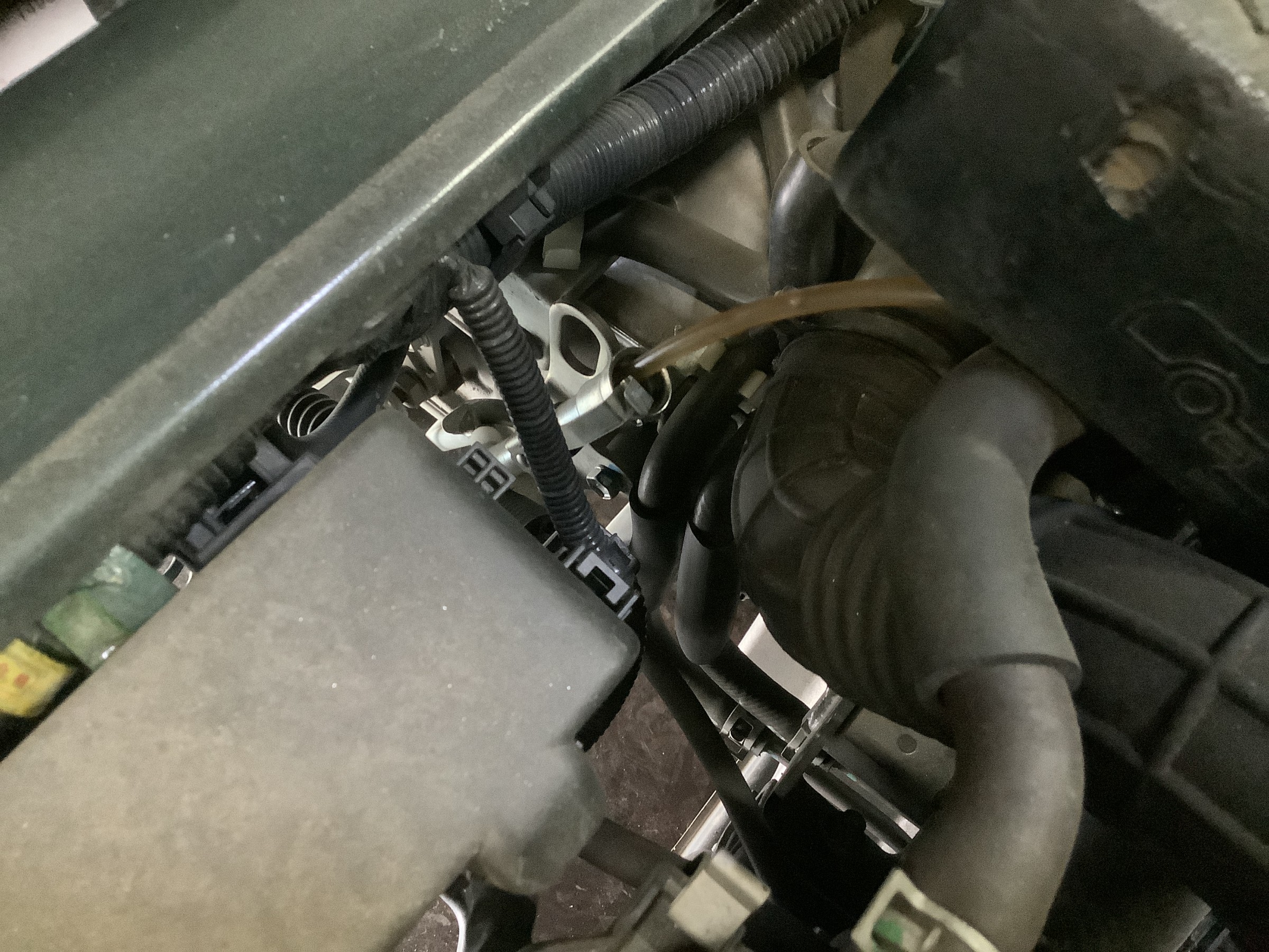 スズキDA17型エブリイワゴン、ATF交換＆エアコンガス添加剤！ | 店舗おススメ情報 | タイヤ館 八千代（千葉県）