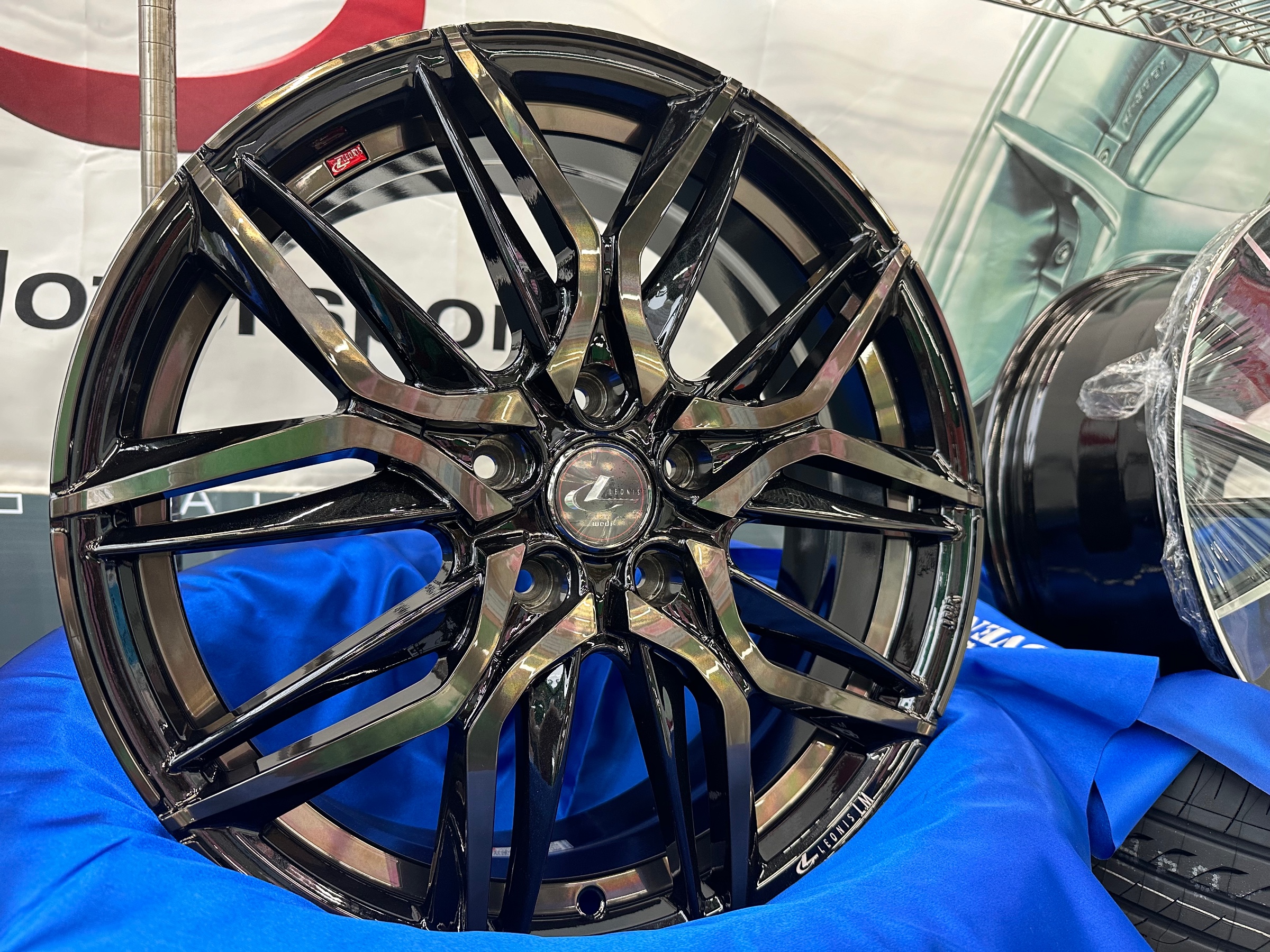 WEDS LEONIS LM (レオニス エルエム) | 店舗おススメ情報 | タイヤ館 高崎（群馬県） | タイヤからはじまる、トータルカーメンテナンス タイヤ館グループ