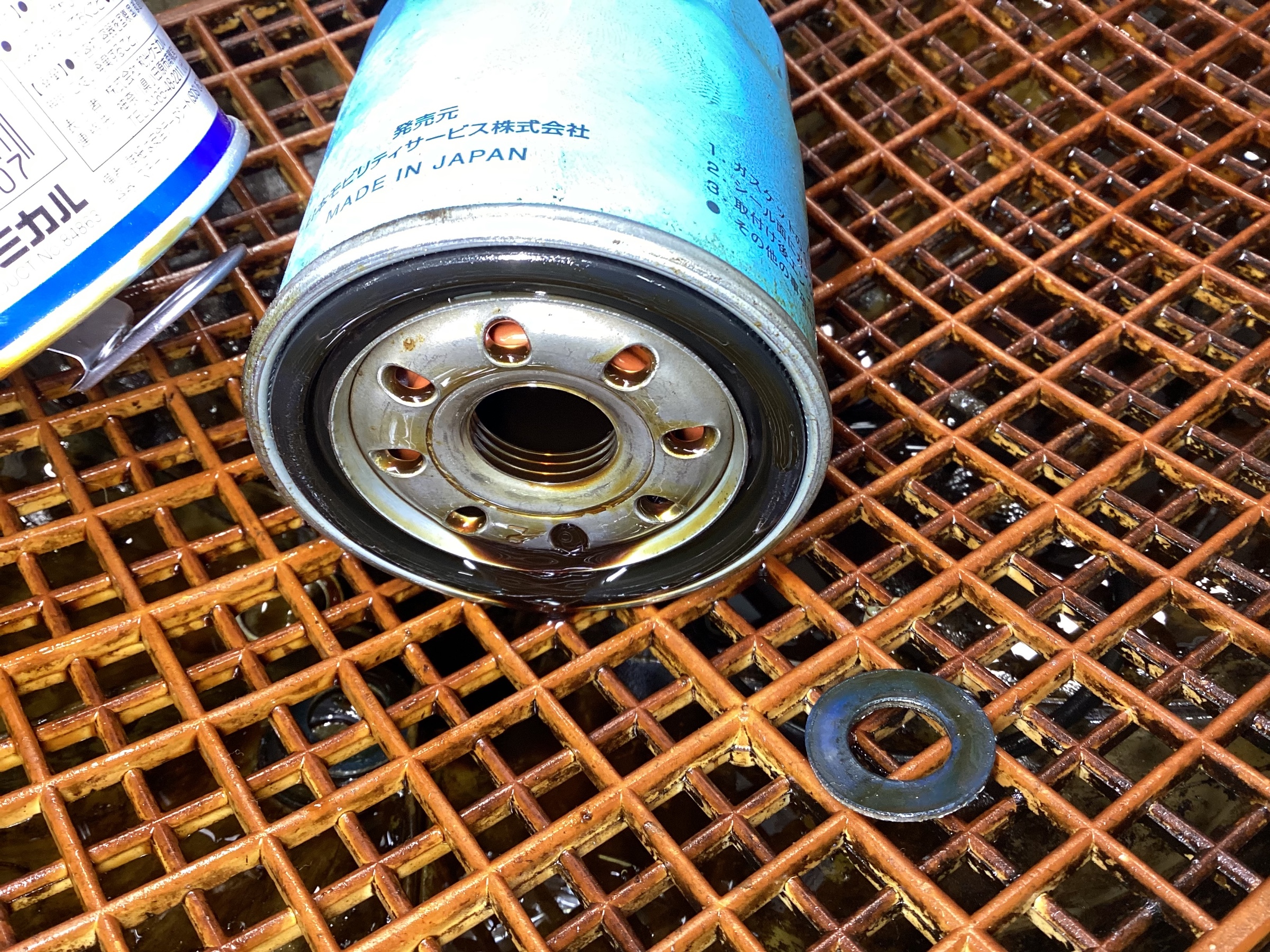 カローラアクシオ（NZE141）エンジンオイル交換&フラッシングオイル施工！ | 店舗おススメ情報 | タイヤ館 結城（茨城県）