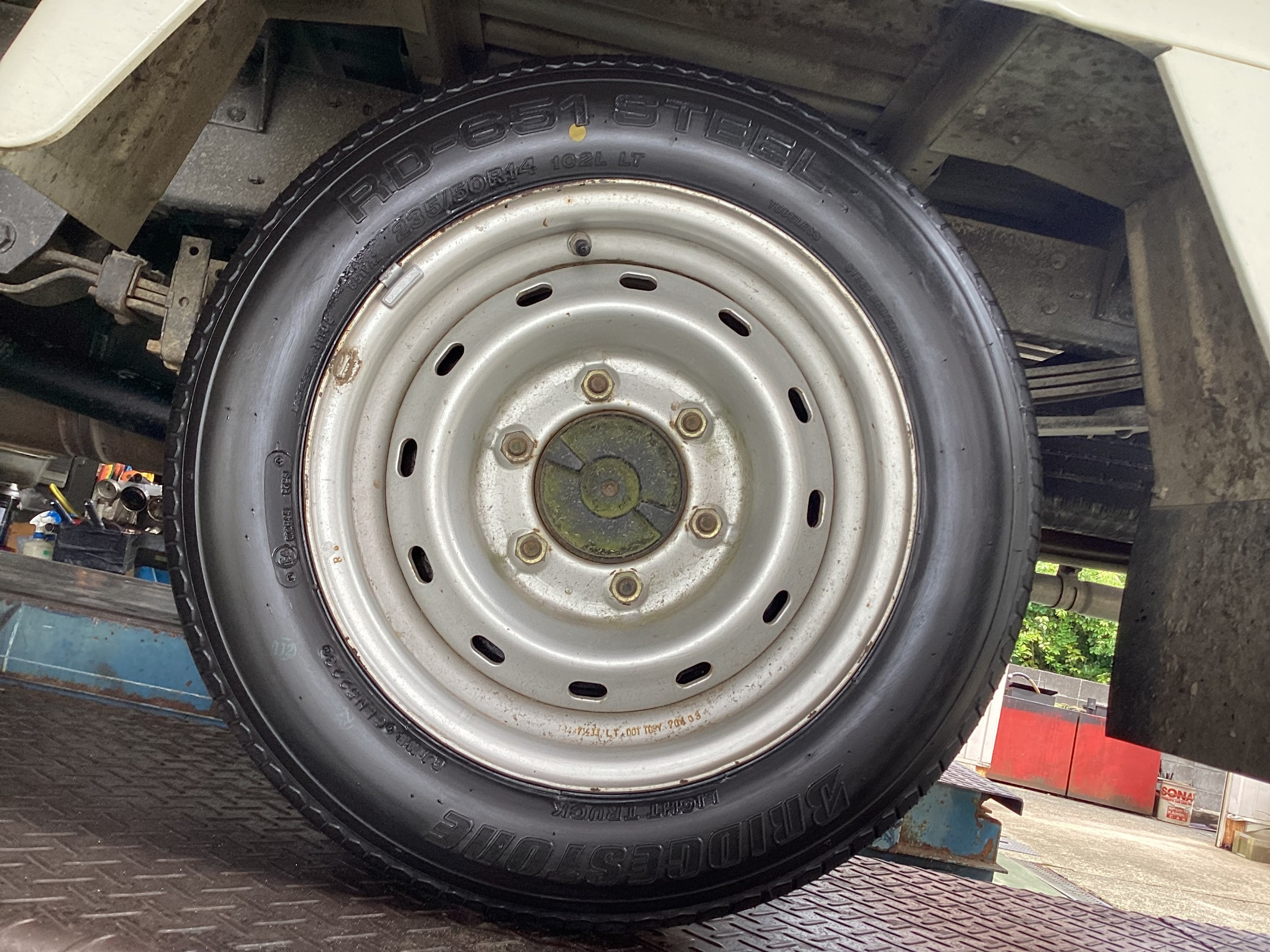 トヨエースタイヤ交換 | 店舗おススメ情報 | タイヤ館 外房（千葉県）