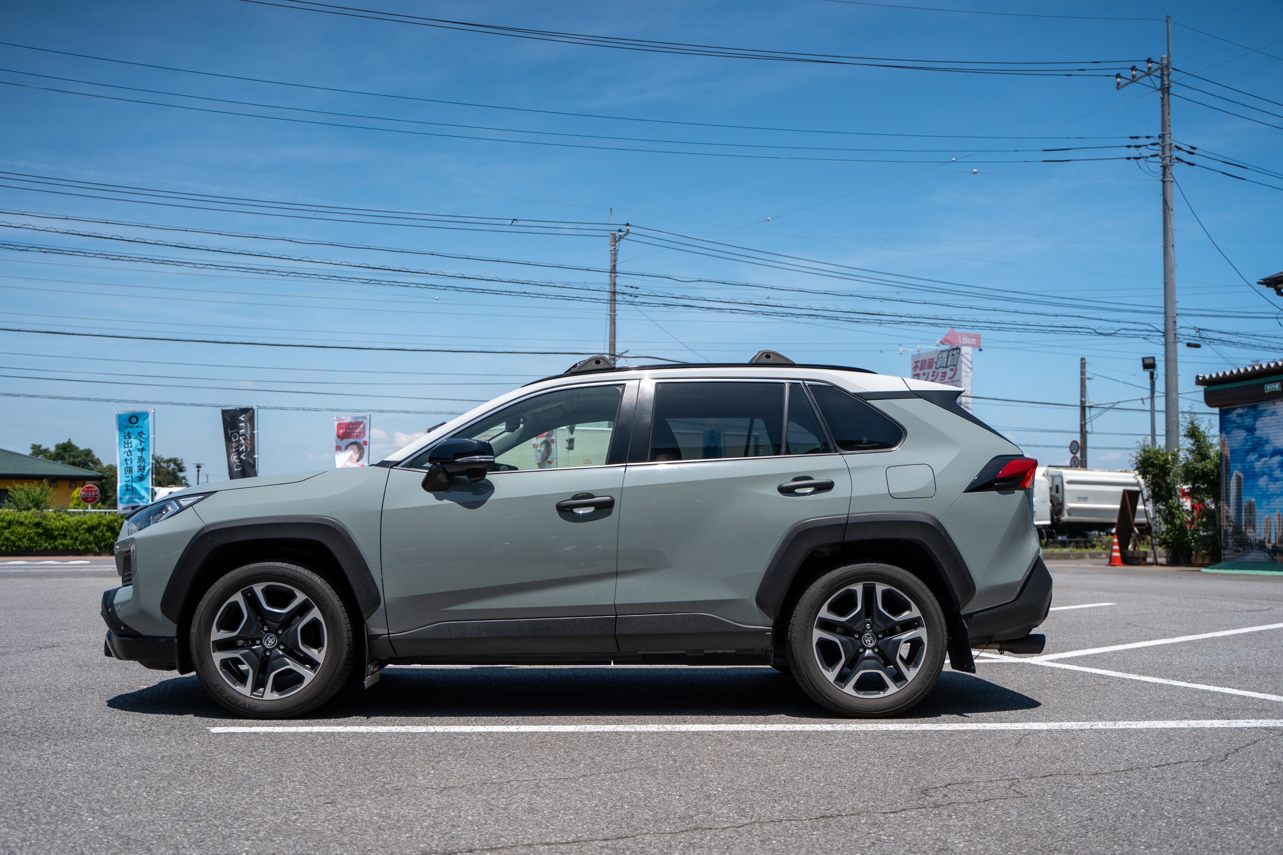 RAV4 【ACC イージーアップ＆EXブラケット 取付】 | 店舗おススメ情報 | タイヤ館 つくば谷田部