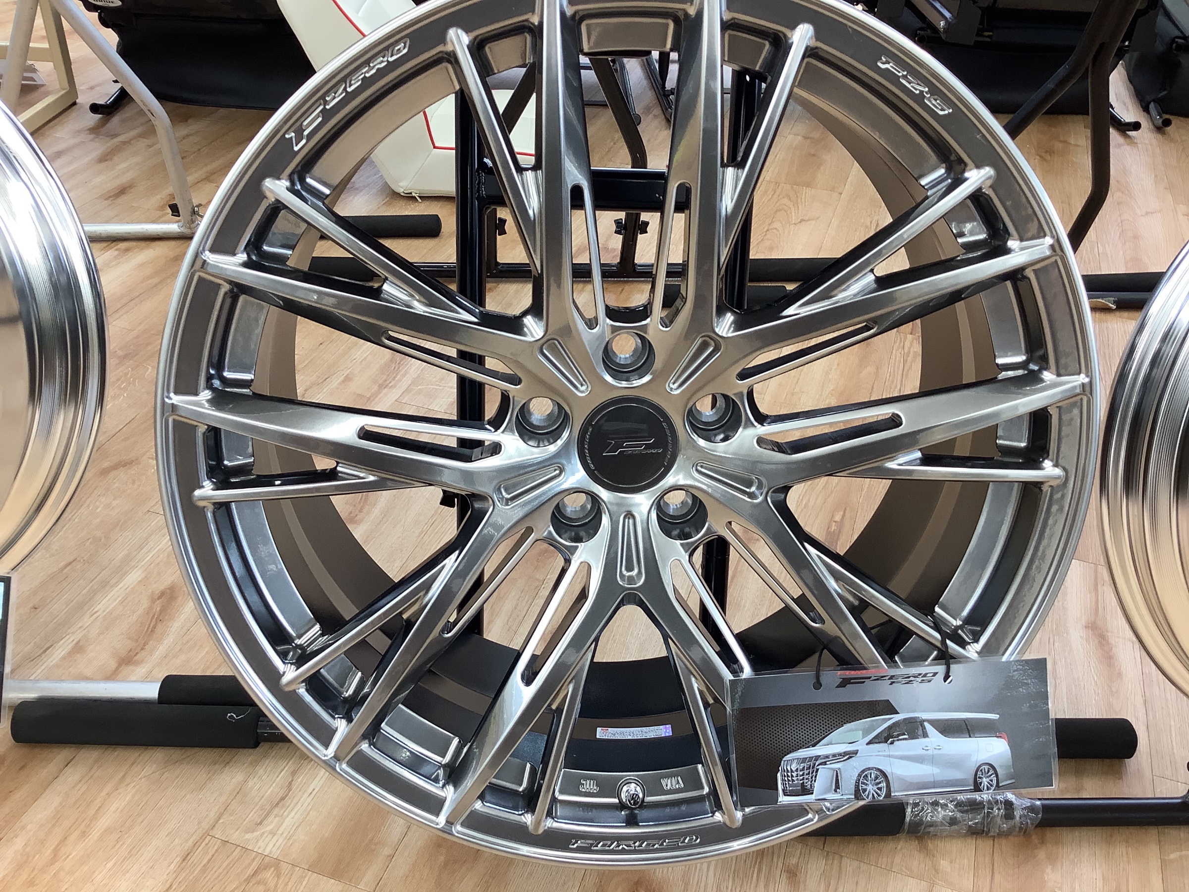 ドレスアップ大商談会！展示ホイール紹介第1弾！ | 店舗おススメ情報 | タイヤ館 中山（宮城県）