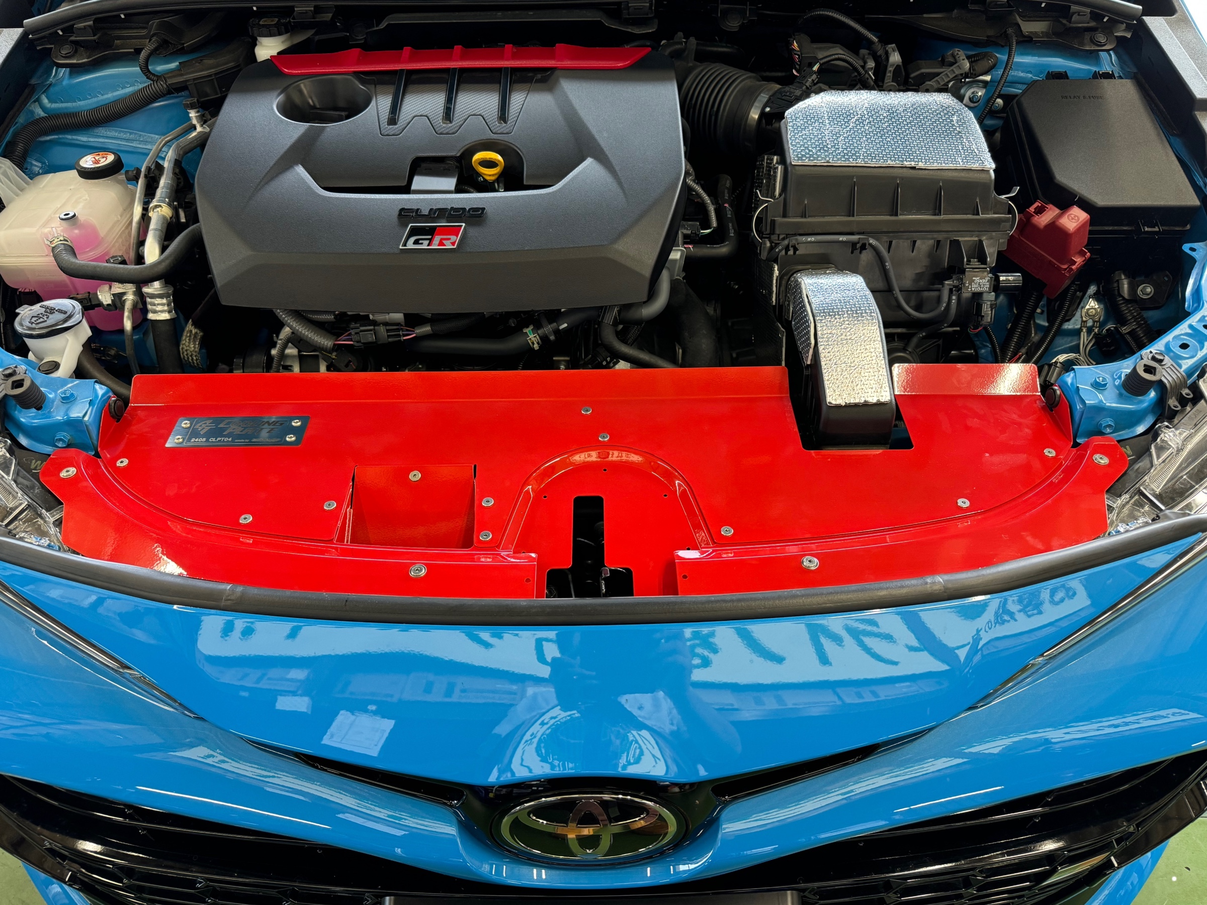 【トヨタ・GRカローラ・GZEA14H】 クーリング プレート取り付け | 店舗おススメ情報 | タイヤ館 うしく上柏田（茨城県）