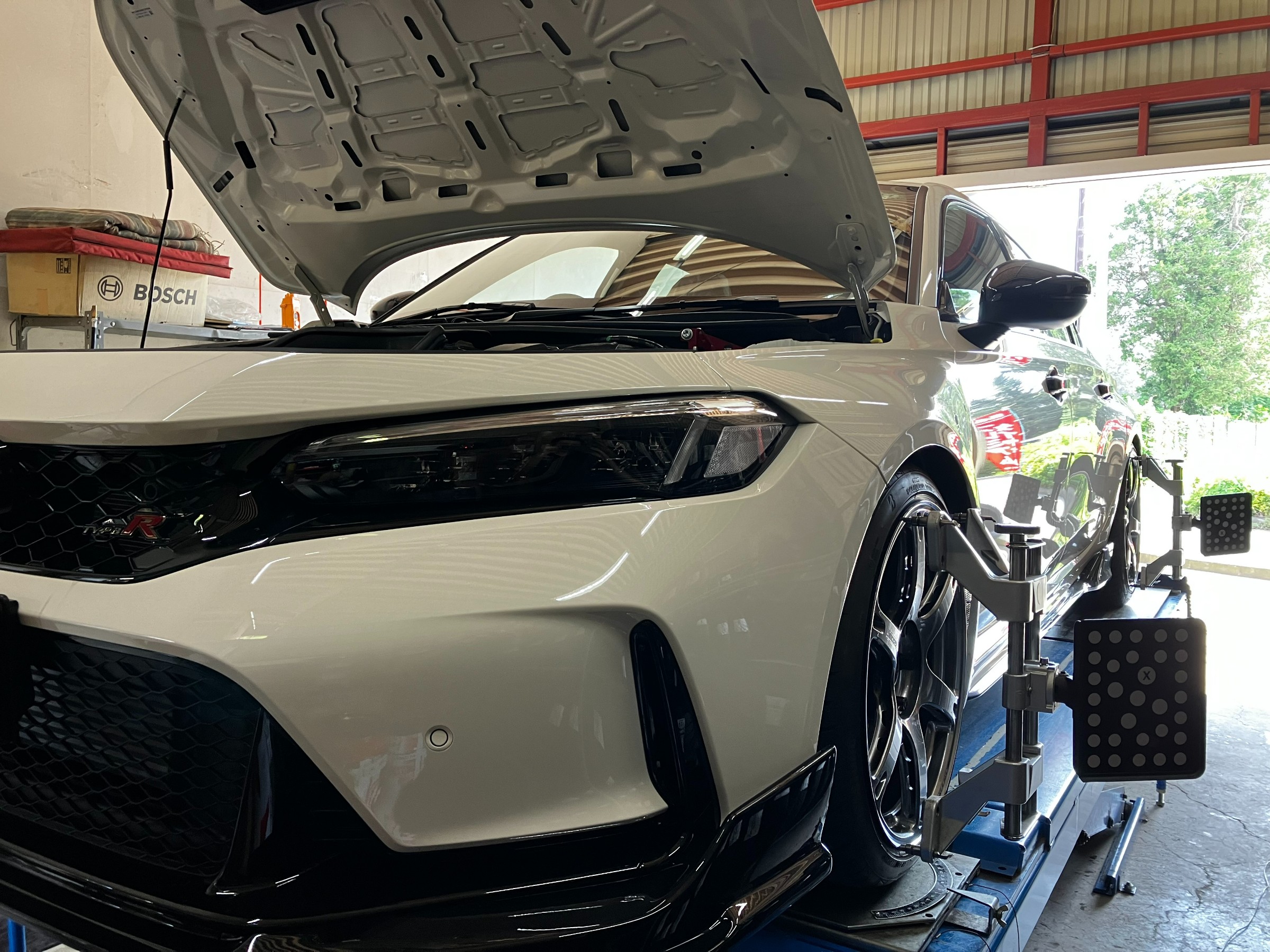 シビック タイプR(LF5)アライメント調整 | 店舗おススメ情報 | タイヤ館 相模原大野台（神奈川県） | タイヤからはじまる、トータル ...