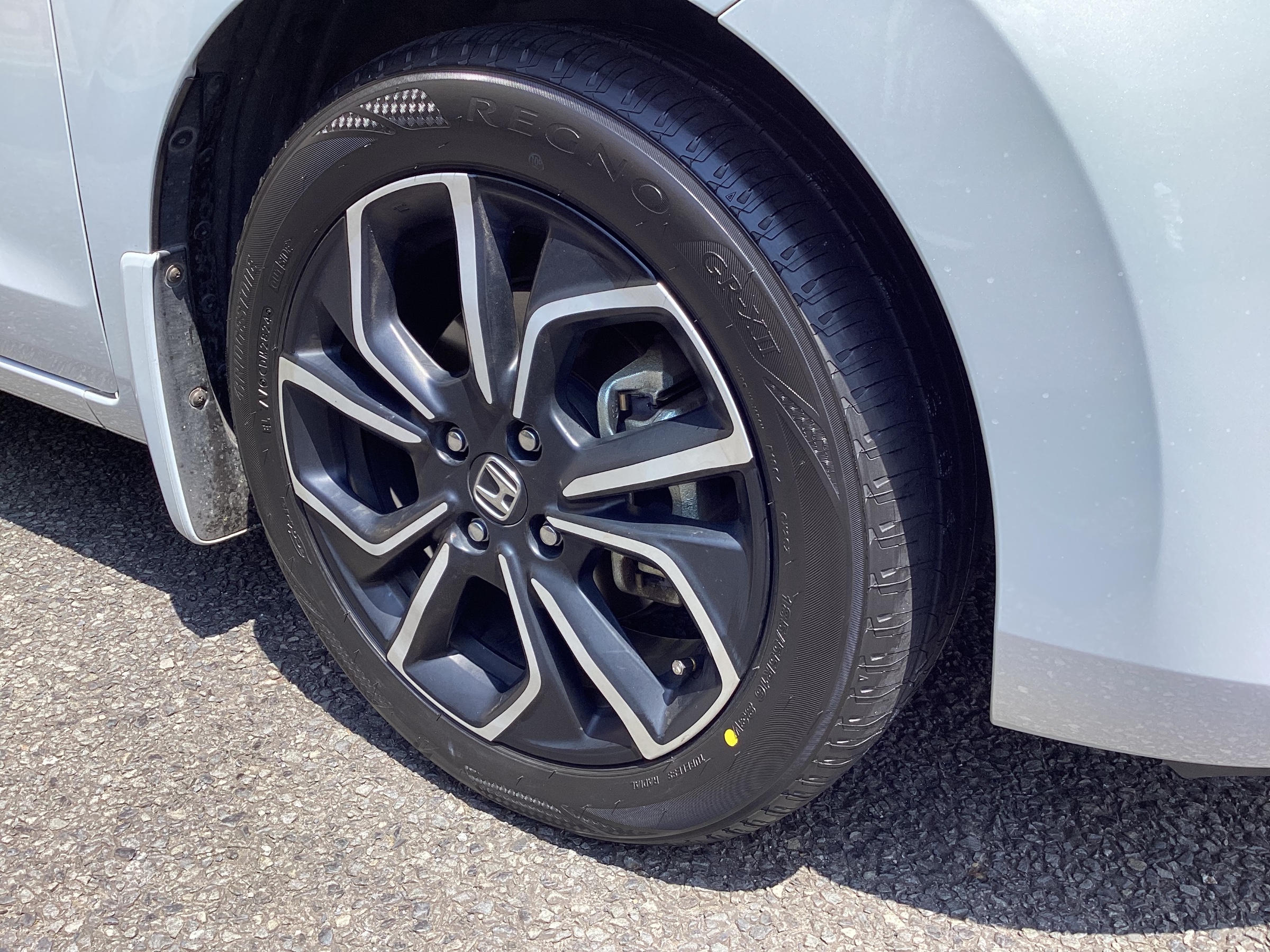 フィットe:HEV（GR3）ハイブリッドならこのタイヤ！ | 店舗おススメ情報 | タイヤ館 結城（茨城県）