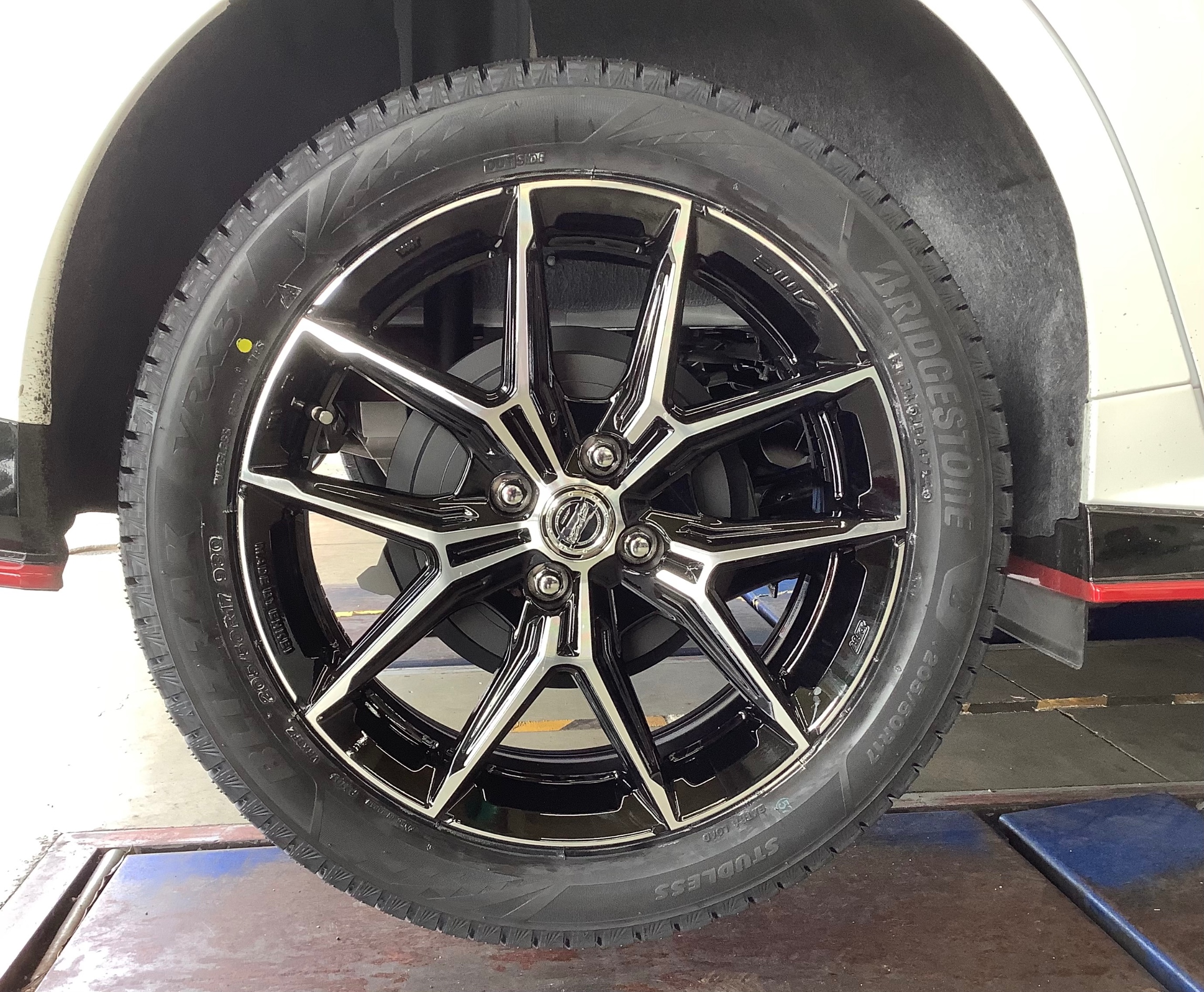 ノートオーラ×VRX3×スマック+EK M1装着 | 店舗おススメ情報 | タイヤ館 小諸（長野県）