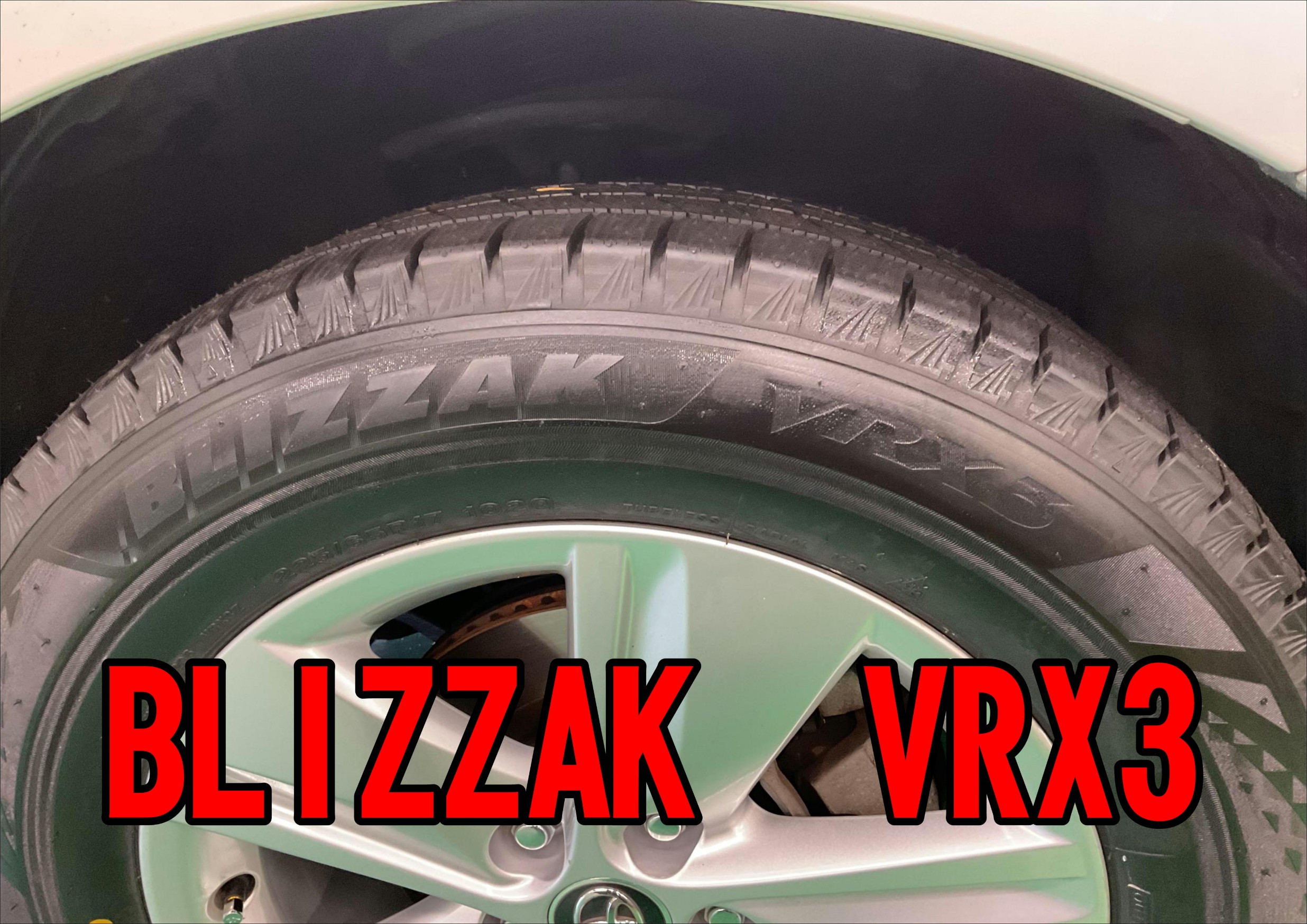 SUVにも「BLIZZAK VRX3」がおすすめ♡ トヨタ・ハリアー | 店舗おススメ情報 | タイヤ館 ビィ・ワークス登別（北海道）