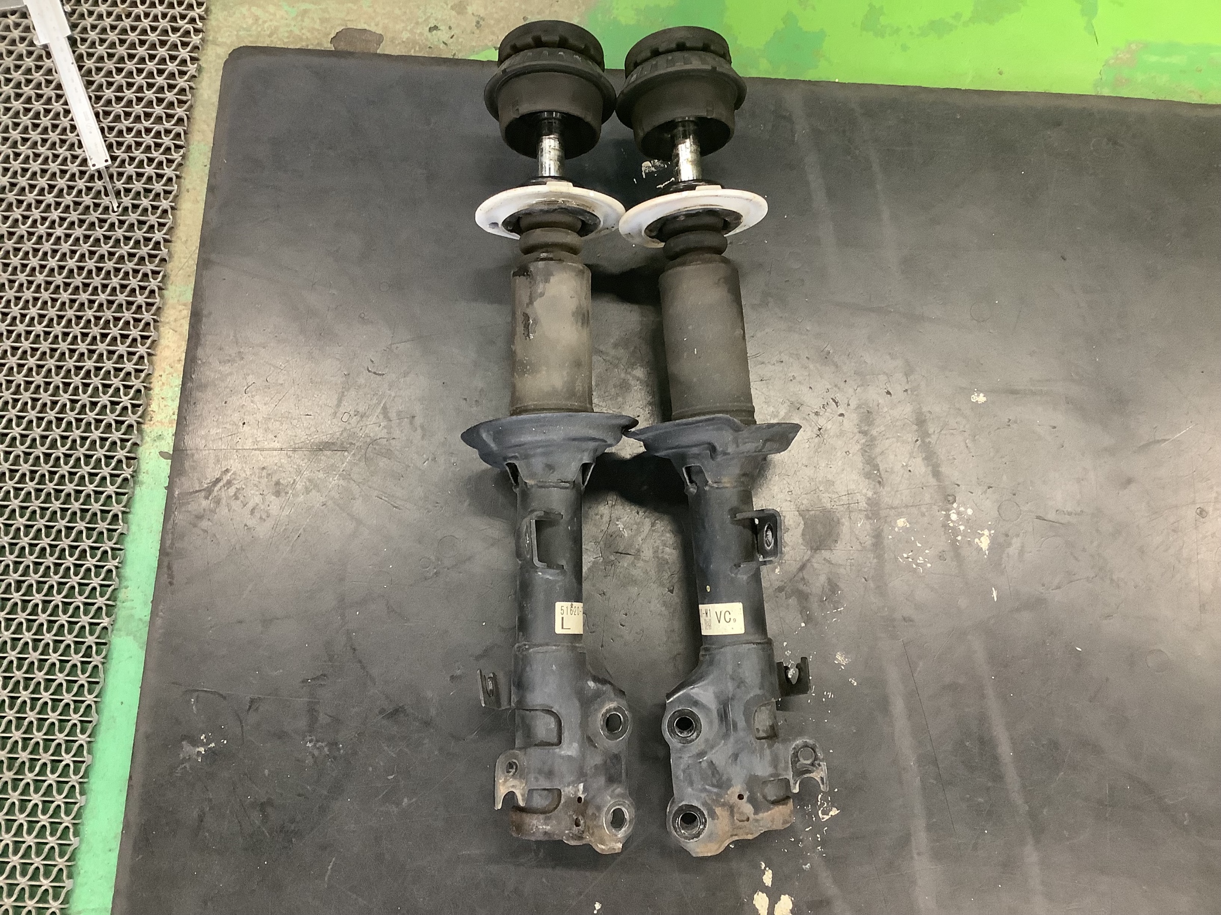 ホンダ N-VAN JJ2 ショック交換 | 店舗おススメ情報 | タイヤ館 ジャパン宮前（神奈川県）