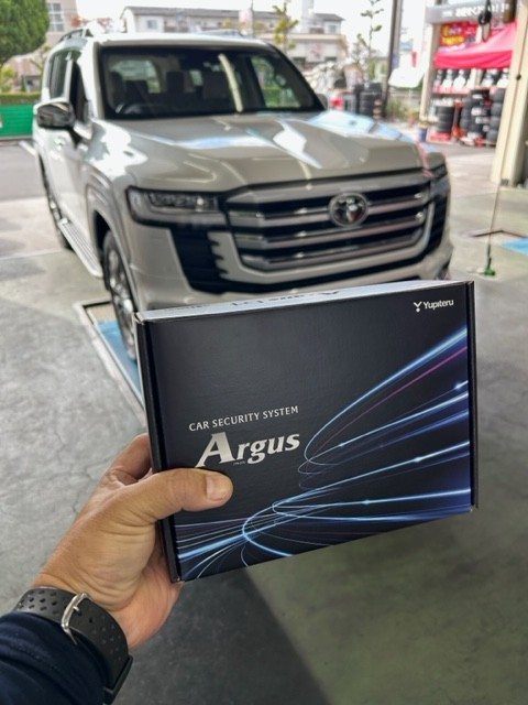 Argus D1 取付作業 / ランドクルーザー300 | 店舗おススメ情報 | タイヤ館 アオエ（岡山県）