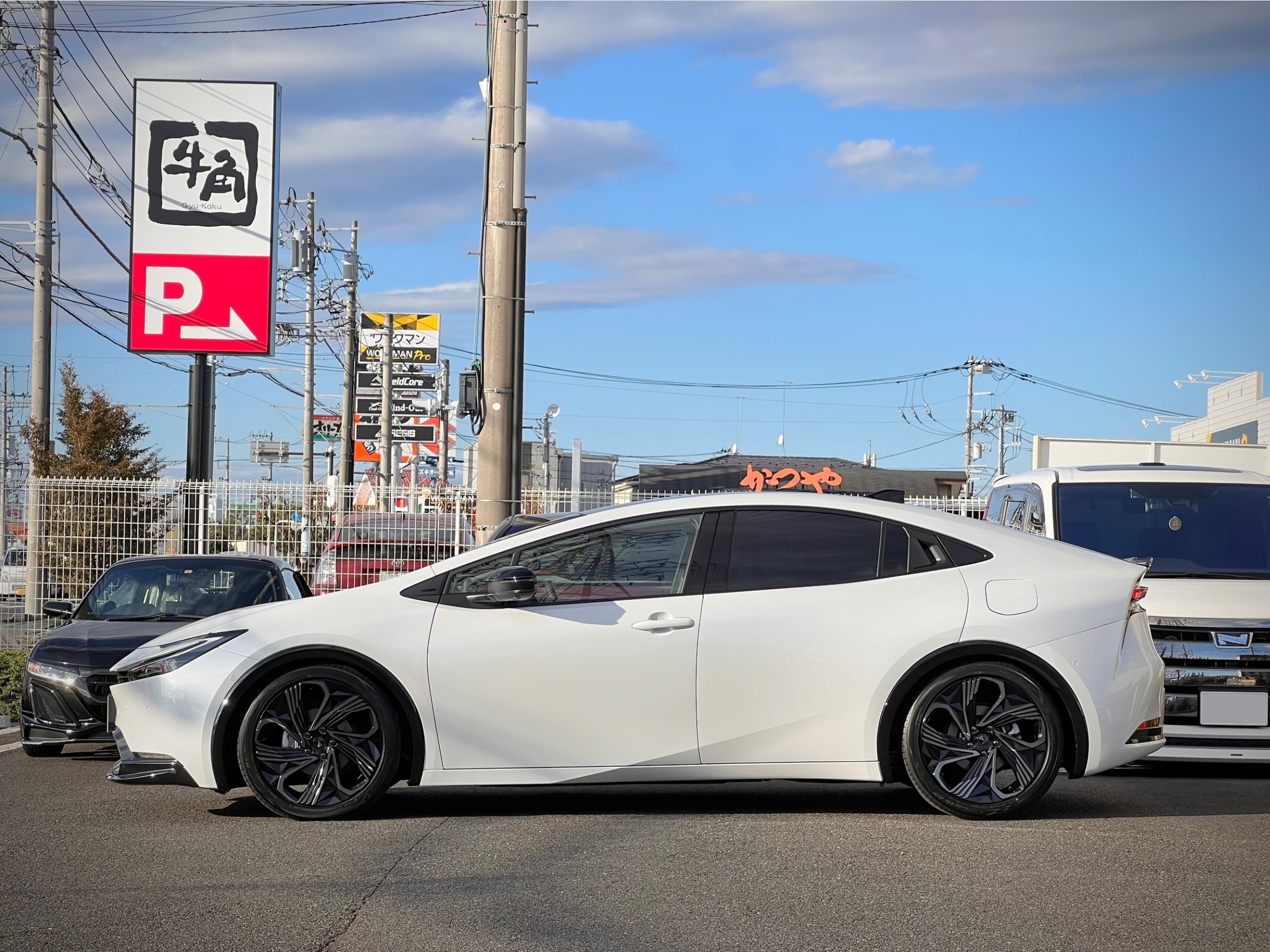 TOYOTA PRIUS・RS☆R Ti2000 装着。 | 店舗おススメ情報 | タイヤ館 綾瀬（神奈川県）