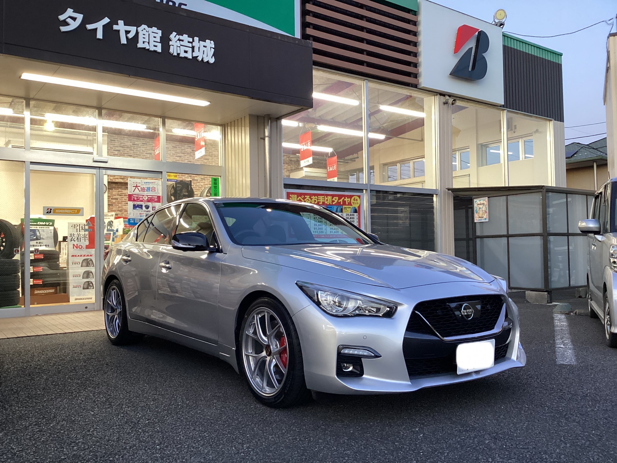 スカイライン400R（RV37）超々ジュラルミンホイールついに装着！ | 店舗おススメ情報 | タイヤ館 結城（茨城県）