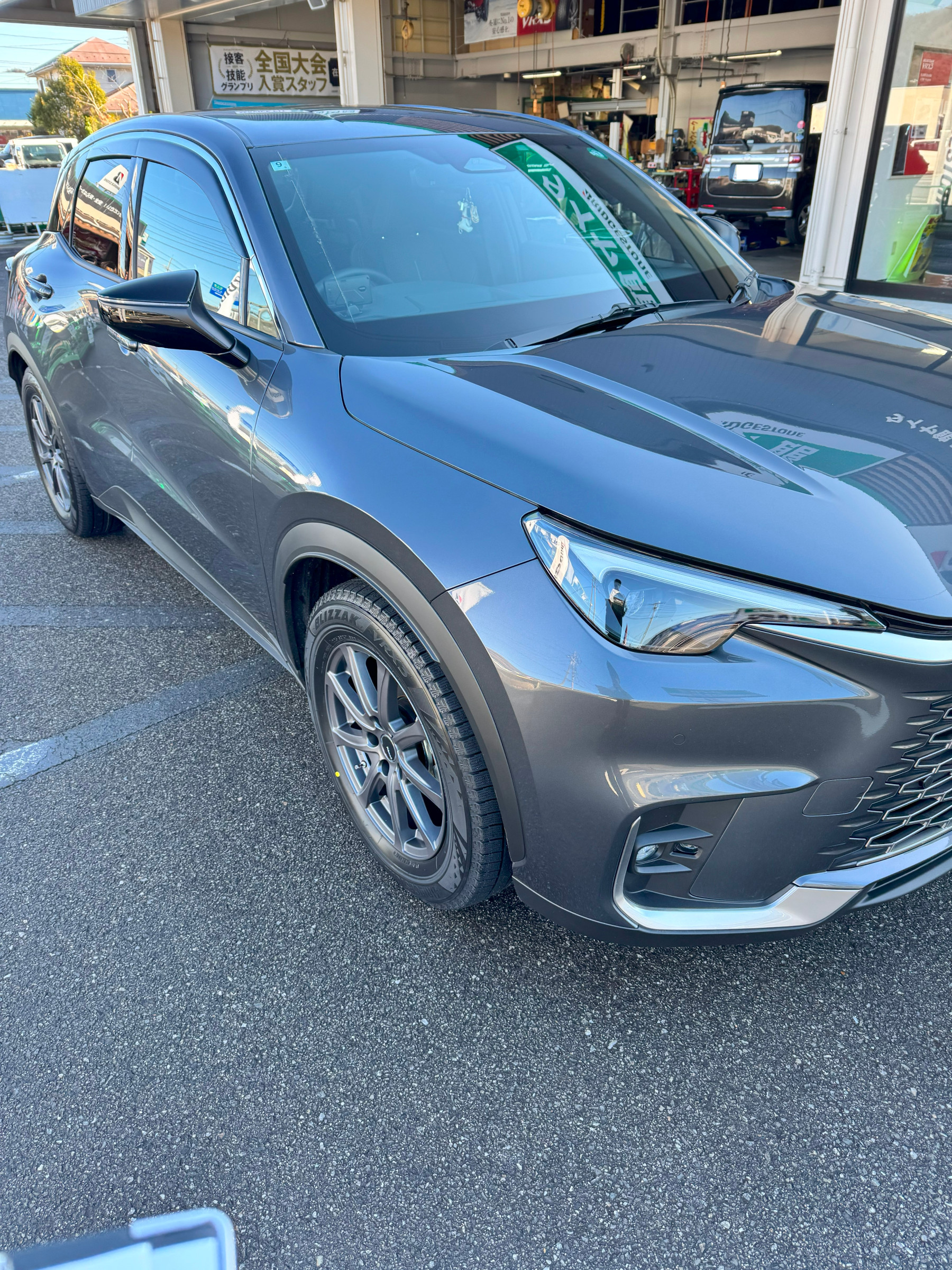 HANNA TL9（ホイール）レクサスLBXに装着！ | 店舗おススメ情報 | タイヤ館 雲南（島根県） | タイヤからはじまる、トータルカー ...