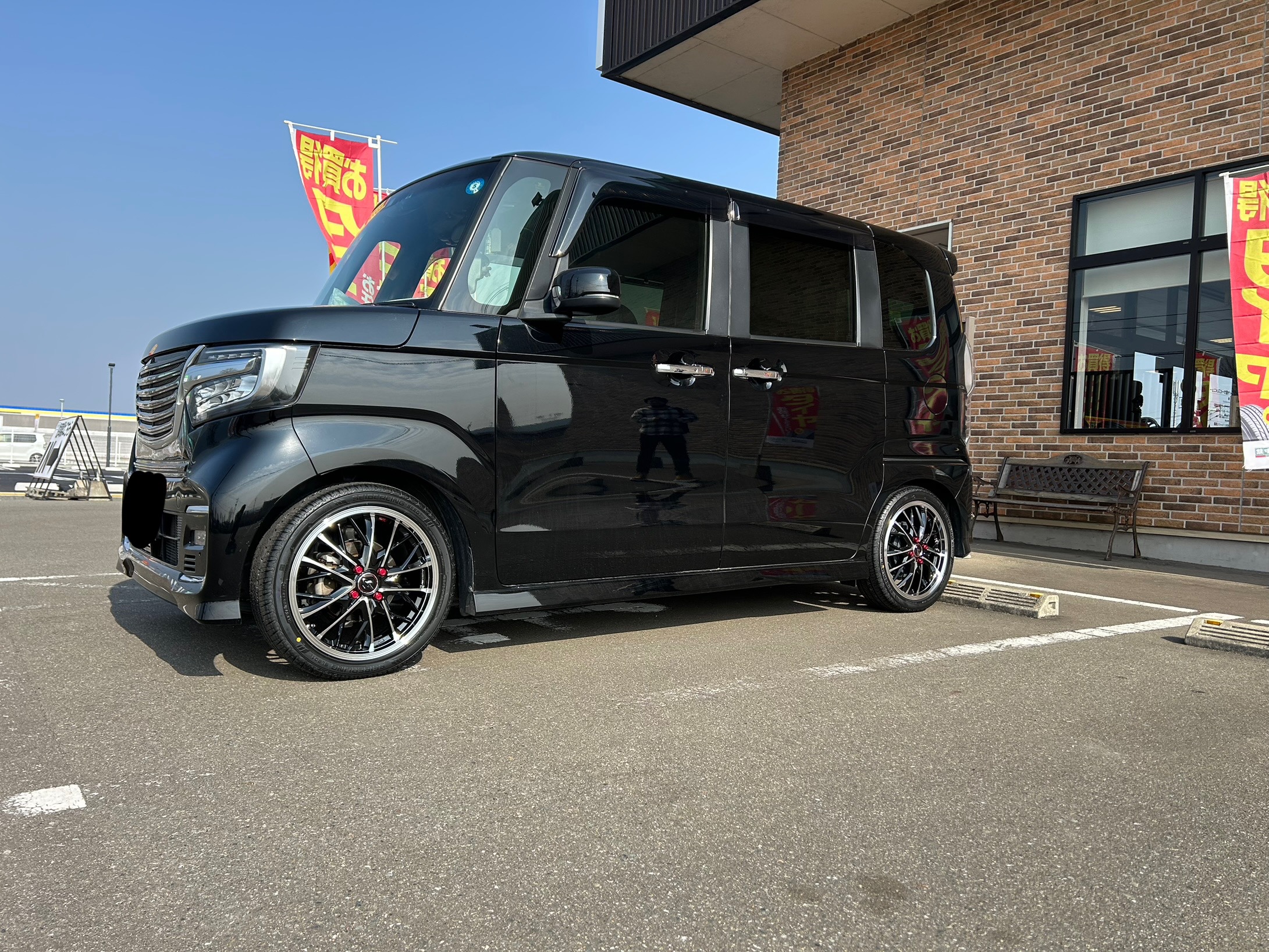 ホンダ N-BOXカスタム JF3 WEDS LEONIS MV 15→16インチアップ | 店舗おススメ情報 | タイヤ館 飯塚（福岡県）