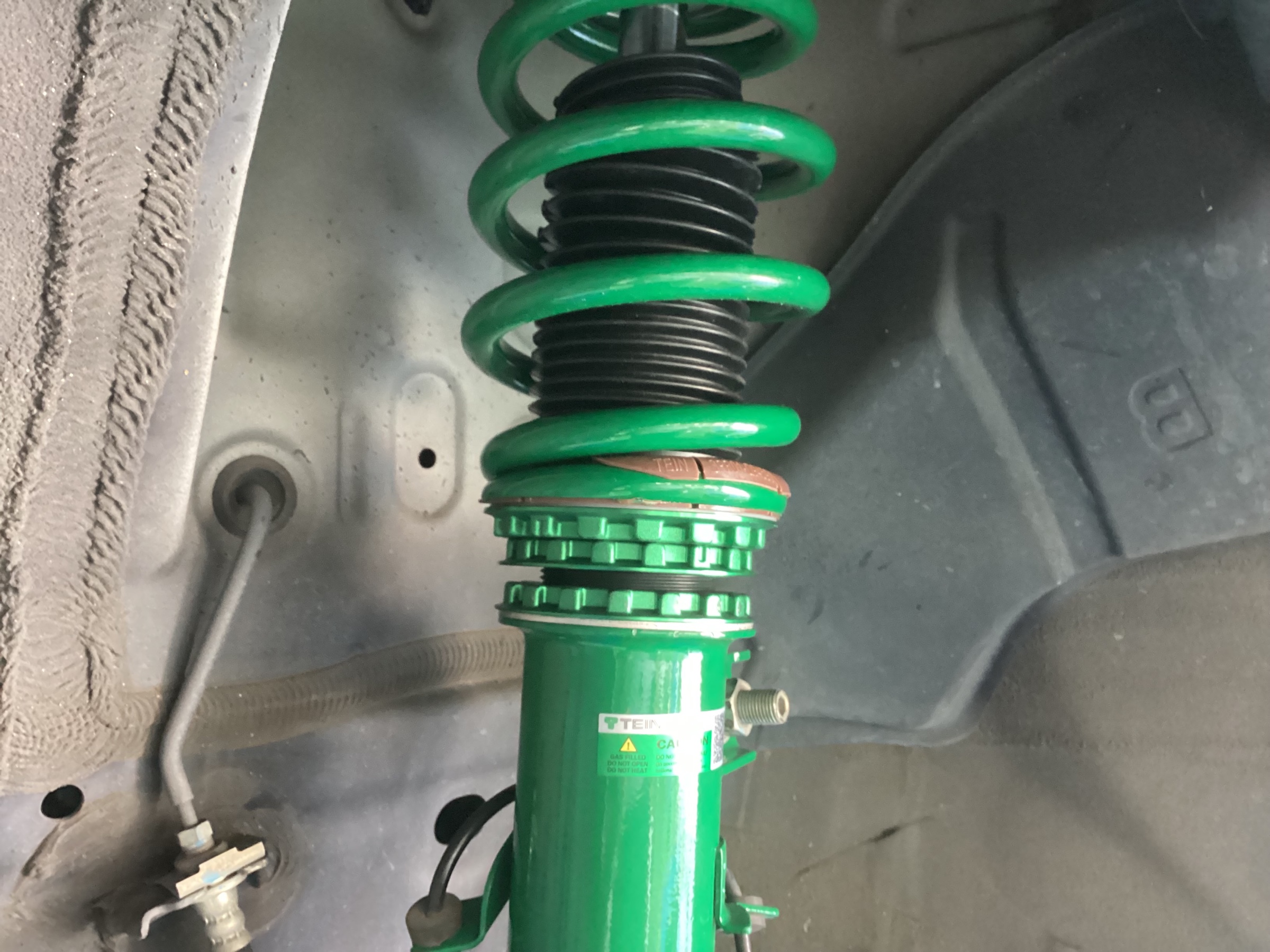 TEIN RX1 取付 | 店舗おススメ情報 | タイヤ館 横須賀（神奈川県）