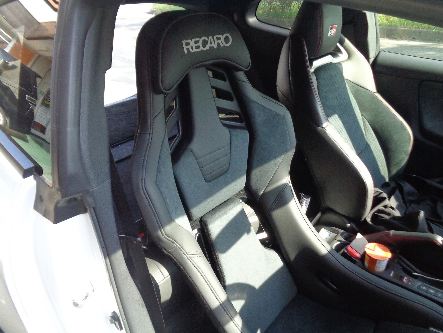 【新商品】レカロRSSをGRヤリスに装着！ | 店舗おススメ情報 | タイヤ館 明石（兵庫県）