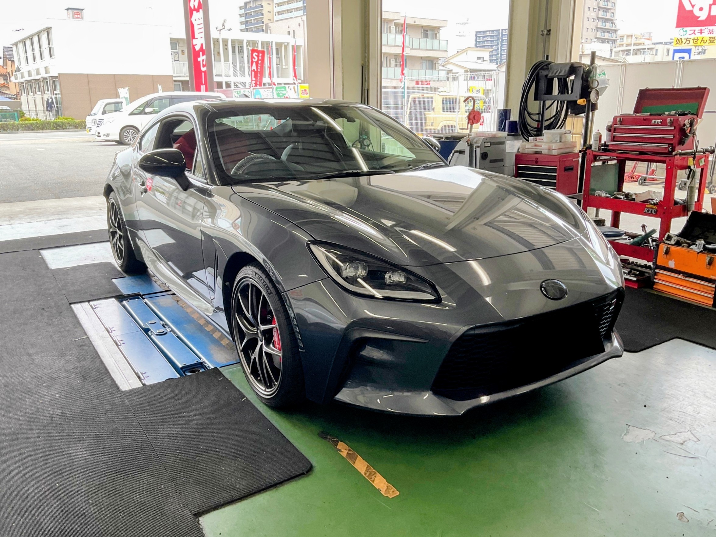 TOYOTA GR86 TEIN | 店舗おススメ情報 | タイヤ館 姫路中央店（兵庫県）