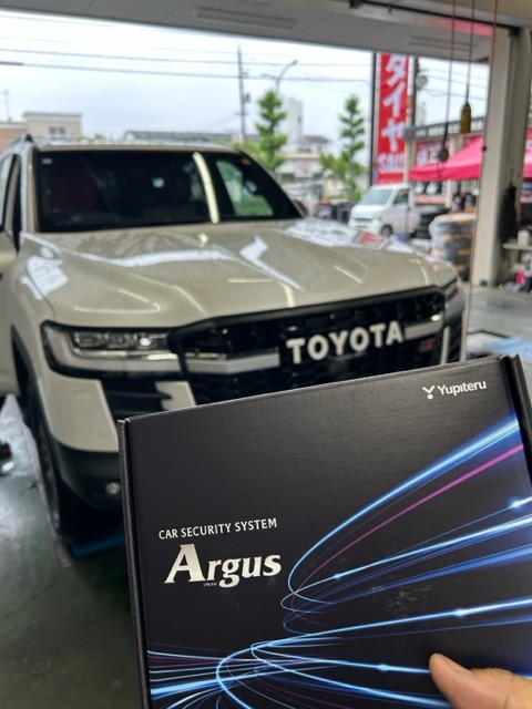 Argus D1 取付作業 / ランドクルーザー300 | 店舗おススメ情報 | タイヤ館 アオエ（岡山県）
